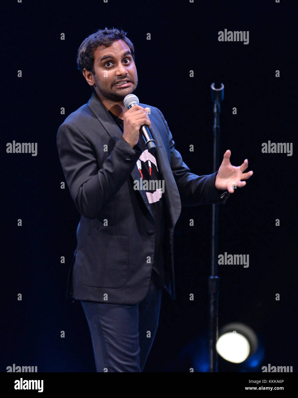 WEST PALM BEACH, FL - OCTOBER 02: Aziz Ansari performs during the ...