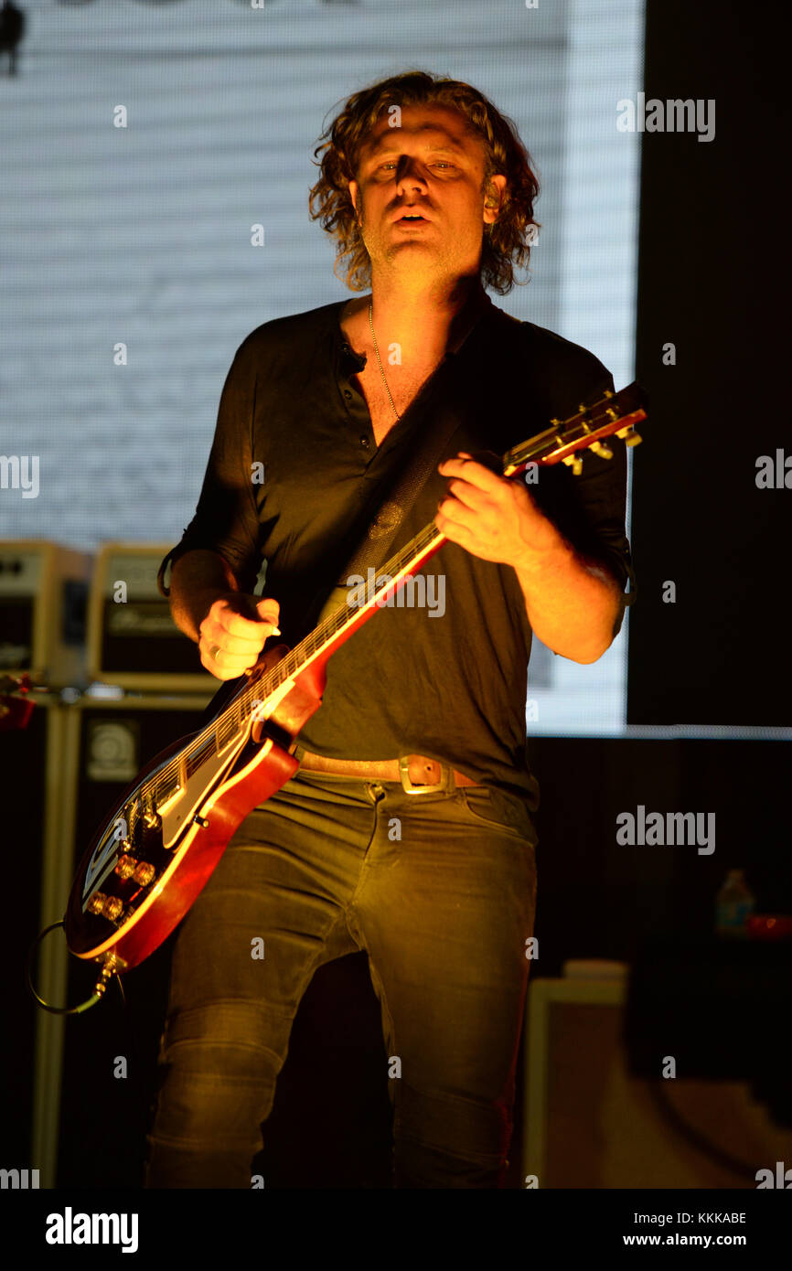 Dean roland hi-res stock photography and images - Alamy