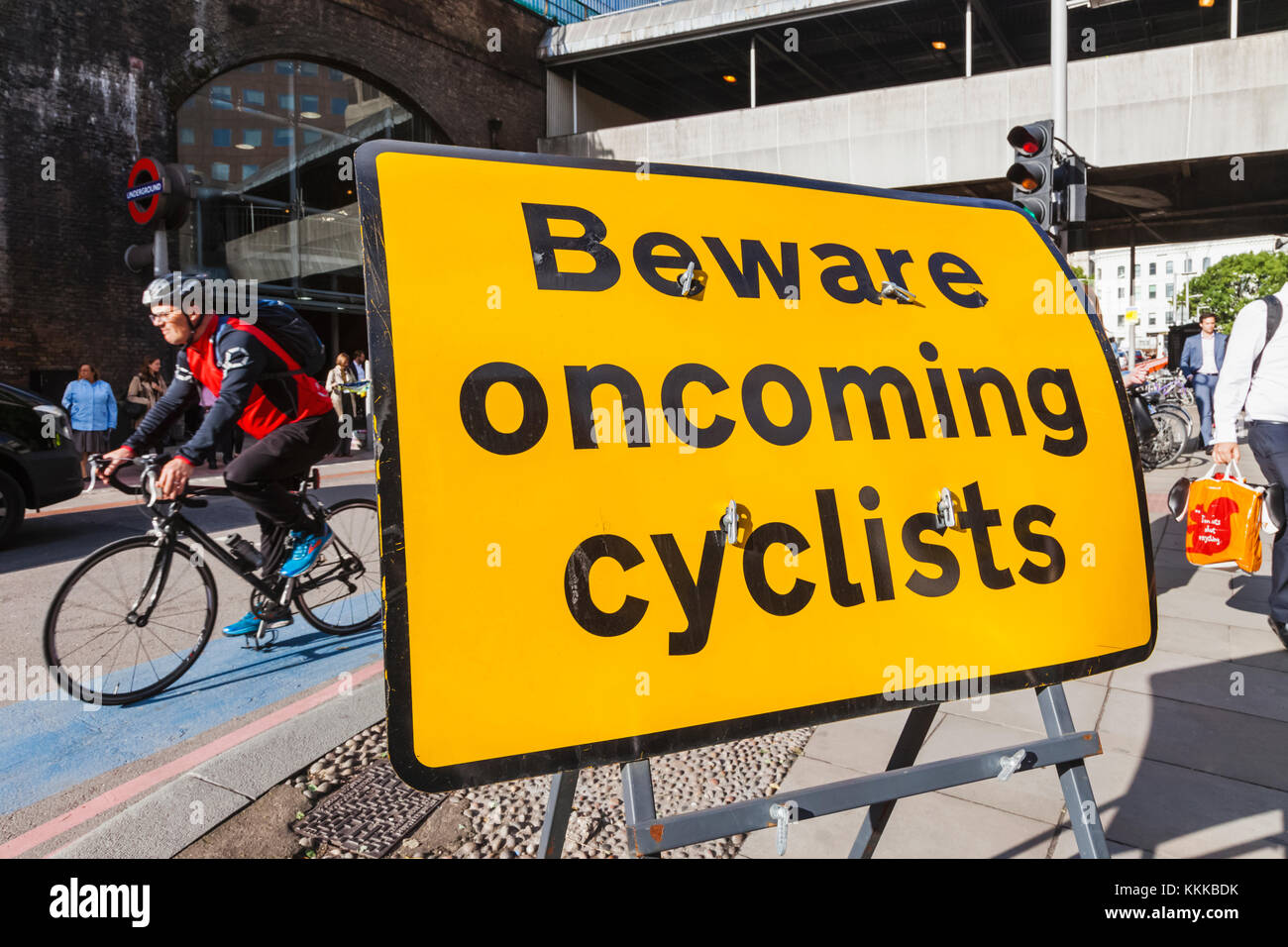 England, London, Beware Oncoming Cyclists Warning Sign Stock Photo - Alamy