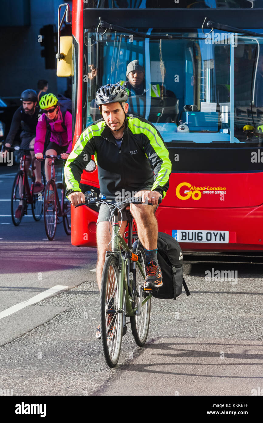 England, London, Cyclist and Bus Stock Photo - Alamy