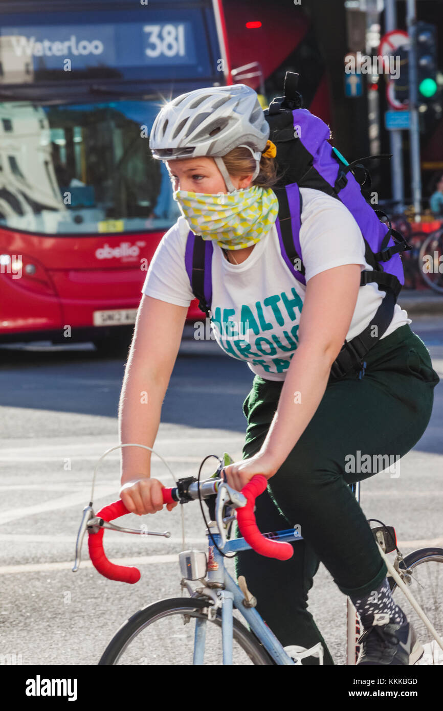 England, London, Cyclist Commuting to Work Stock Photo - Alamy