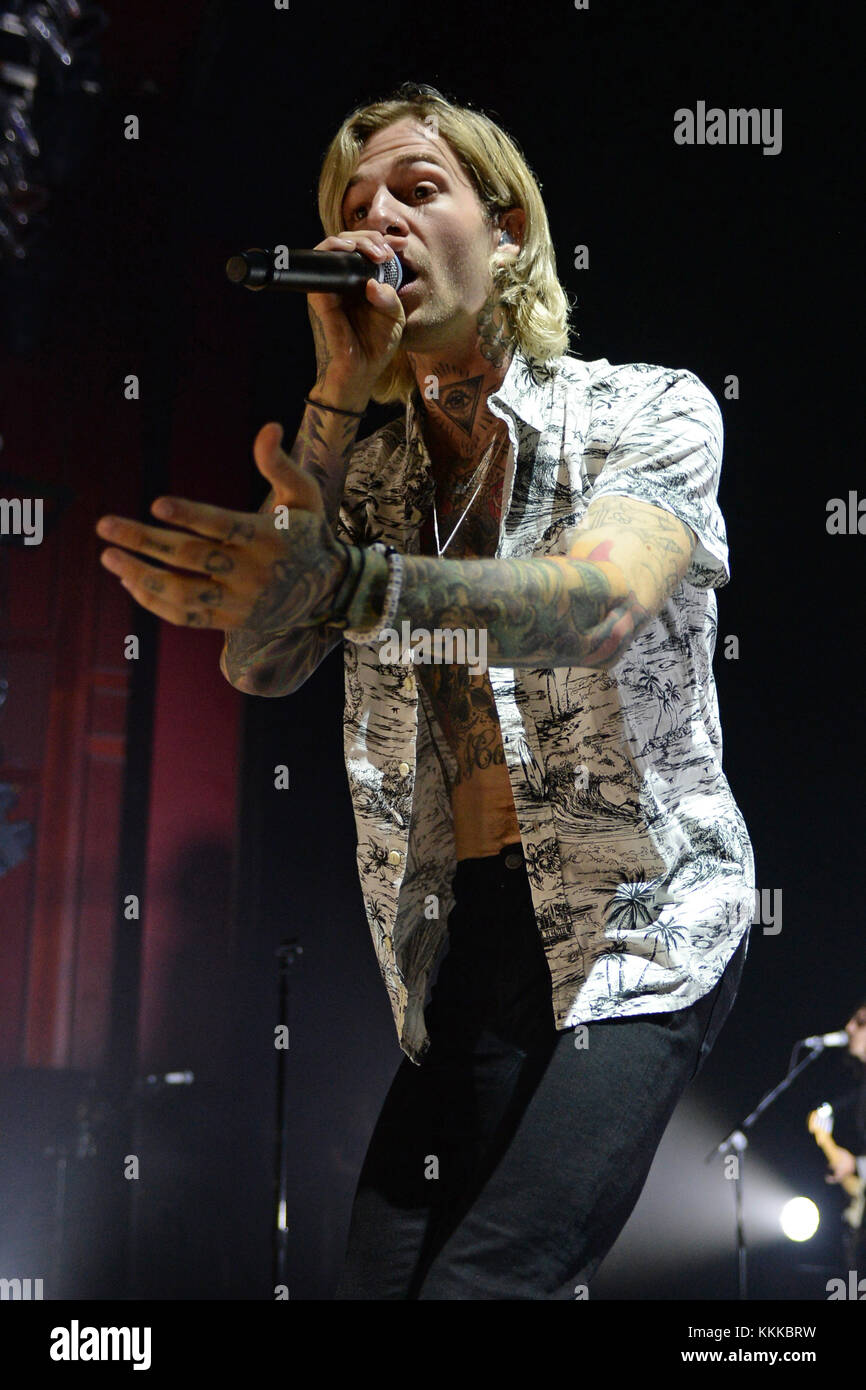 MIAMI BEACH FL - SEPTEMBER 22: Jesse Rutherford of The Neighbourhood ...