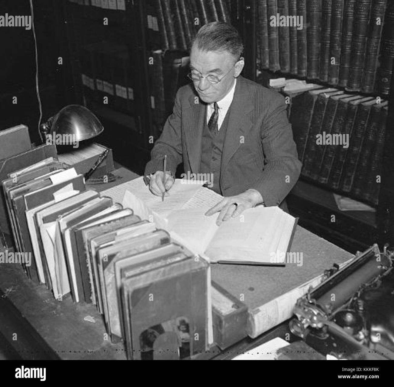 John clements hi-res stock photography and images - Alamy