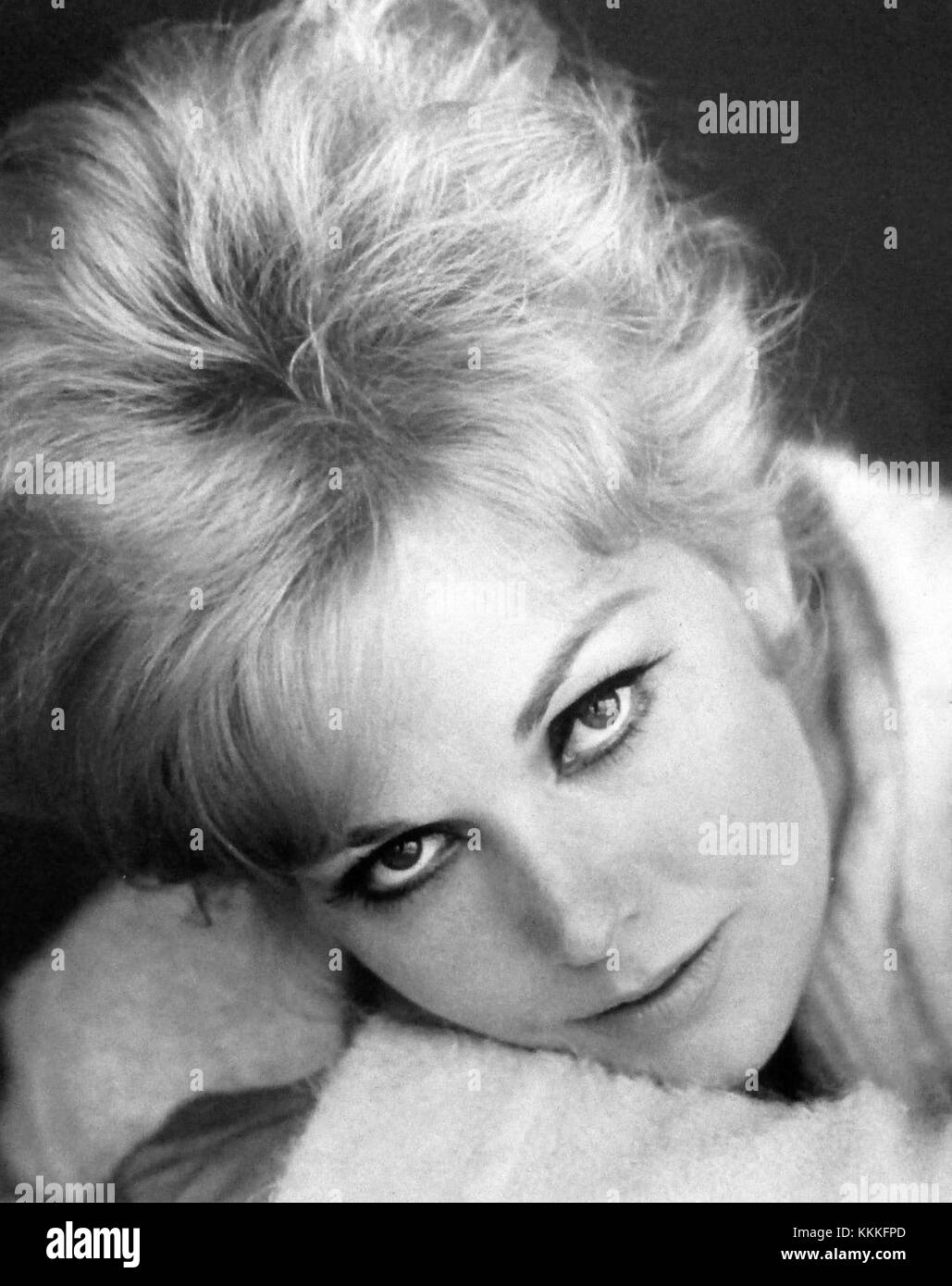 Kim novak hi-res stock photography and images - Alamy