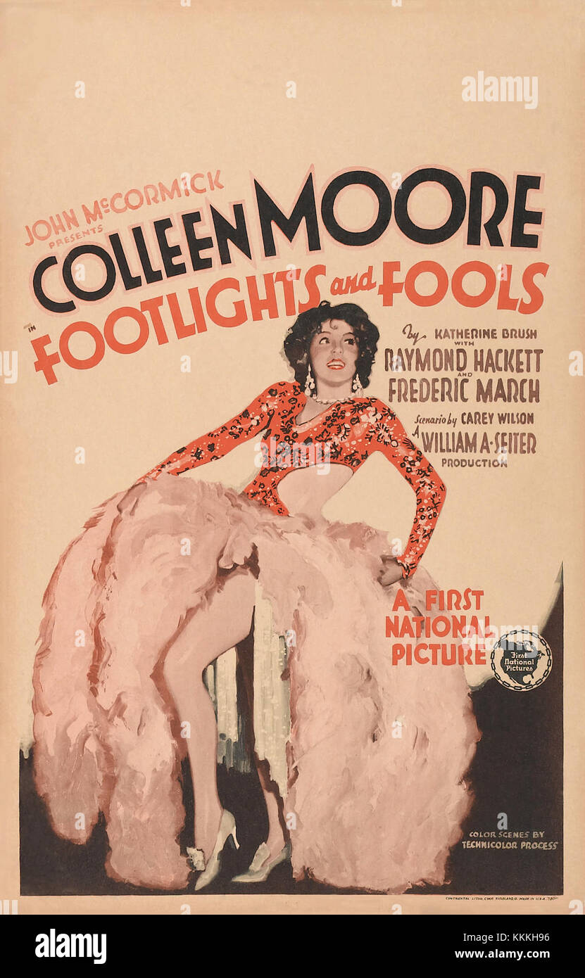 Footlights hi-res stock photography and images - Alamy