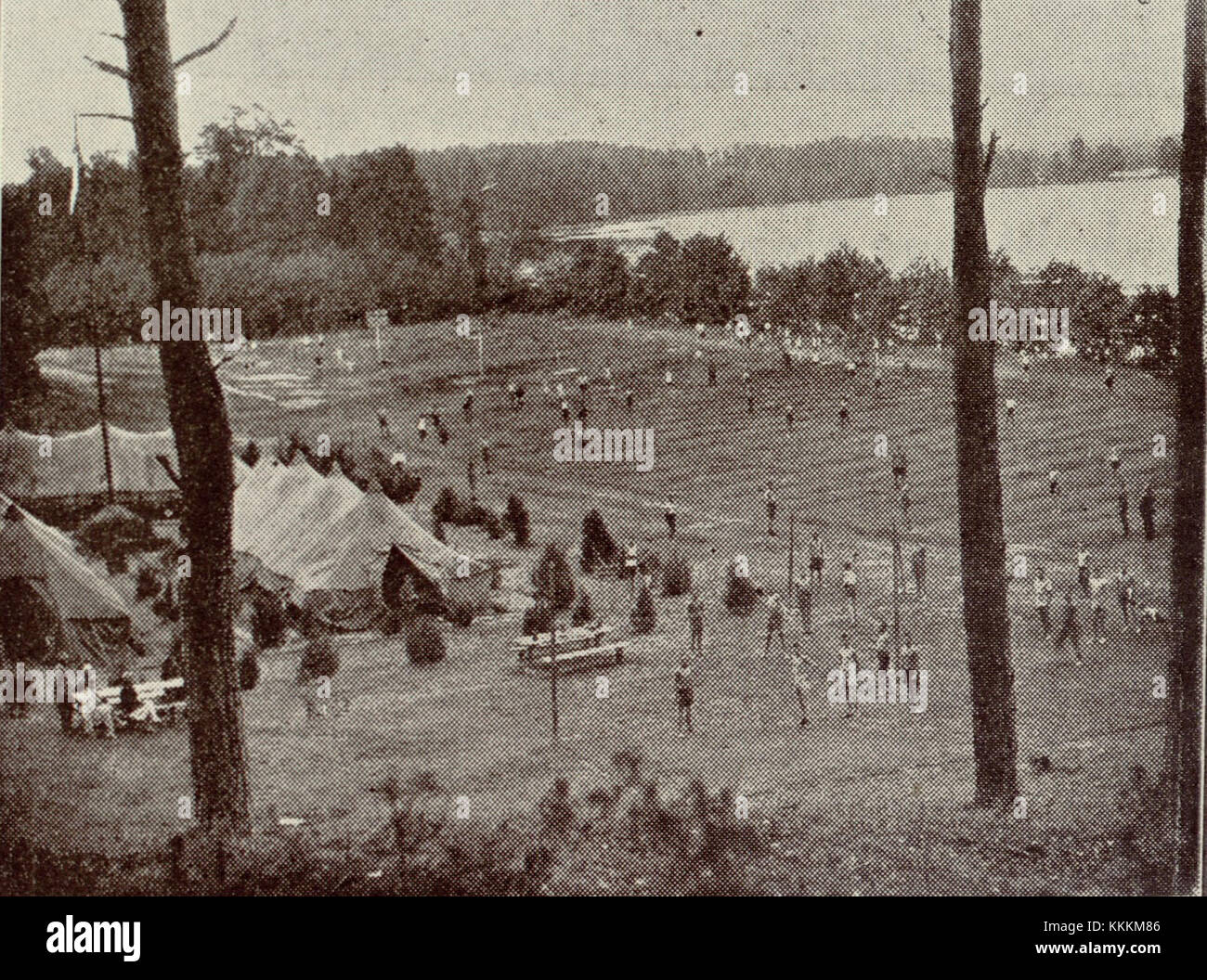 Team building camps hi-res stock photography and images - Alamy