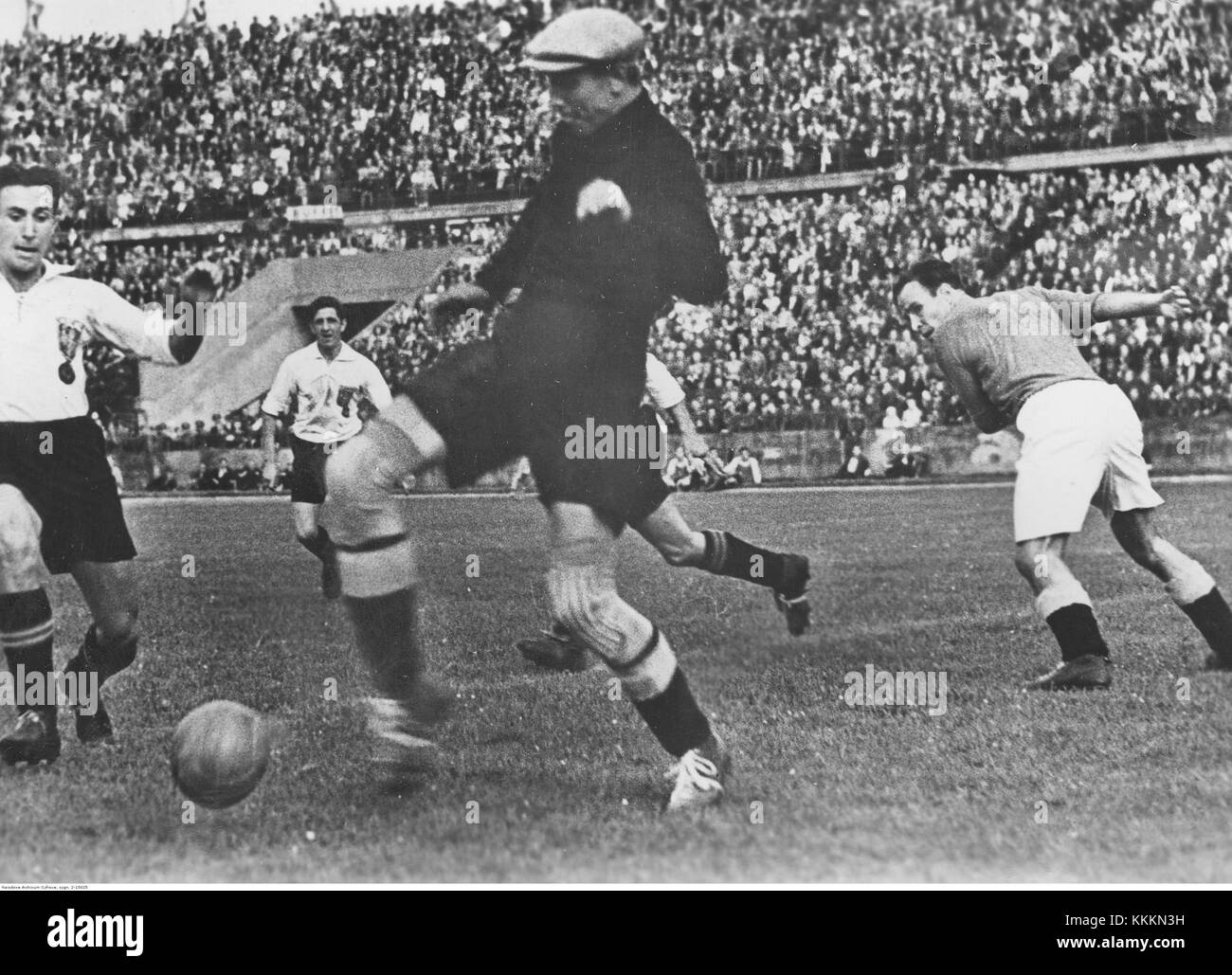 Helmut Jahn Historic High Resolution Stock Photography and Images - Alamy