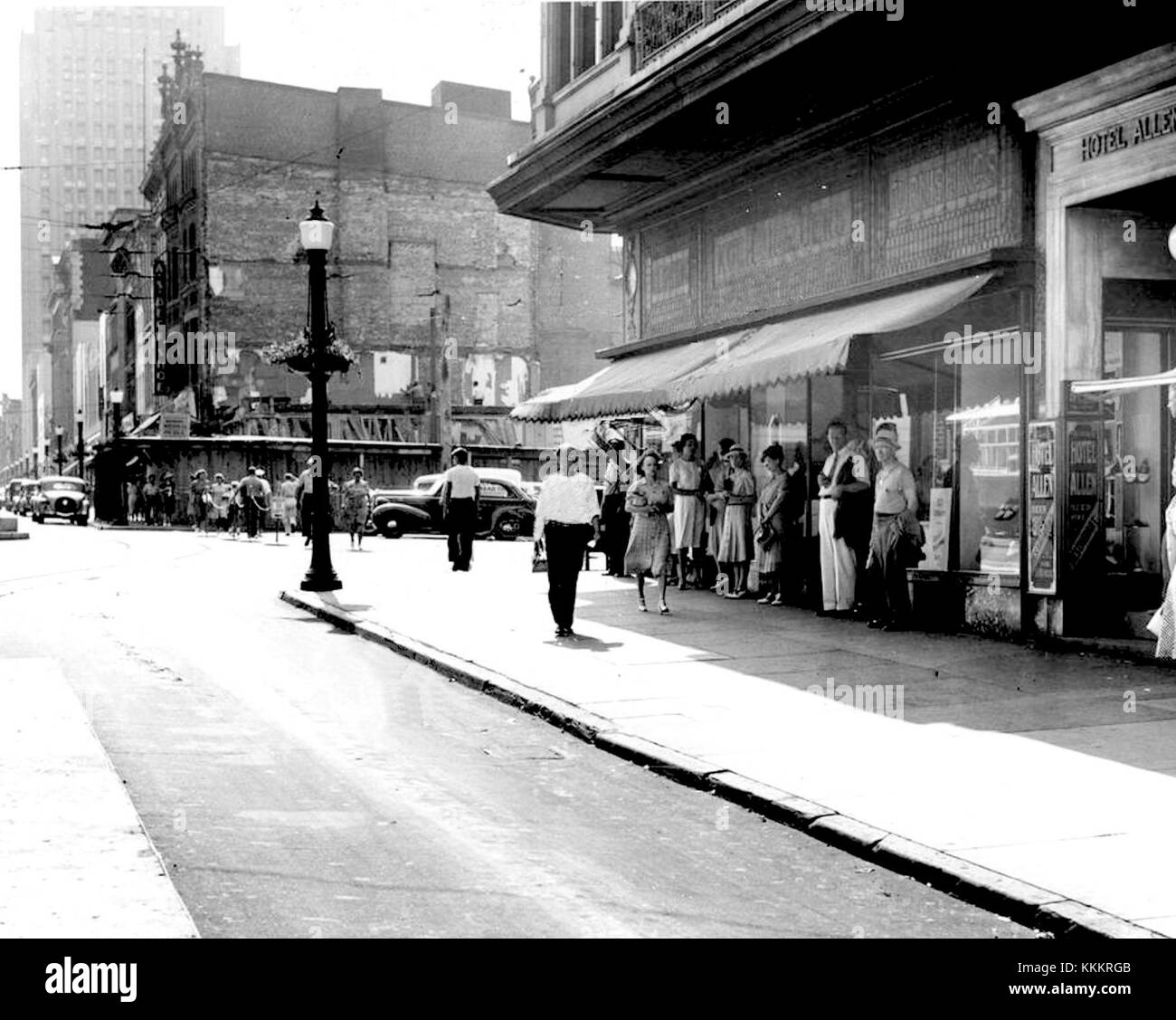 In 1946, the Globe Store in Center Square, Allentown, Pennsylvania, was ...