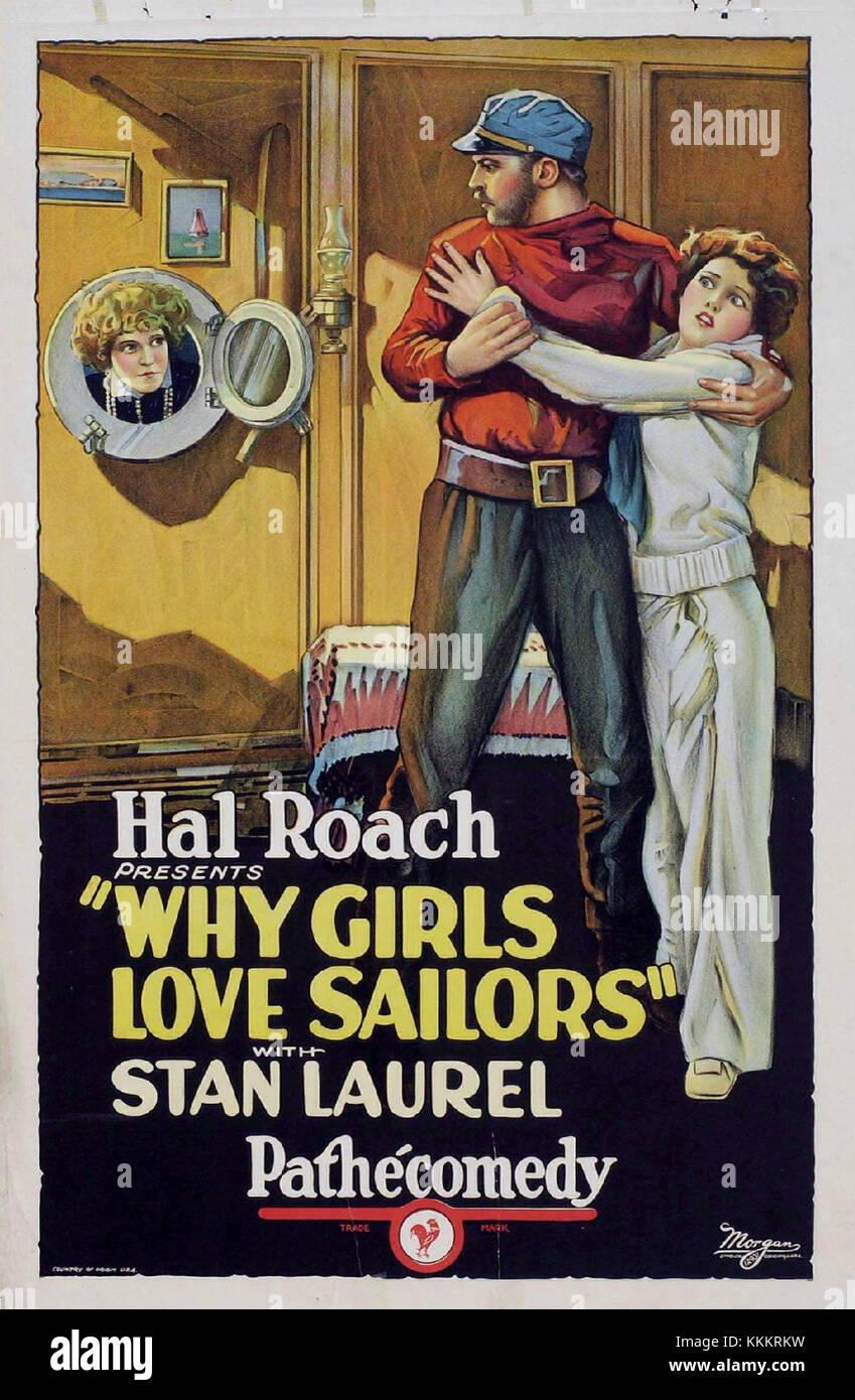 Sailors in uniform hi-res stock photography and images - Alamy