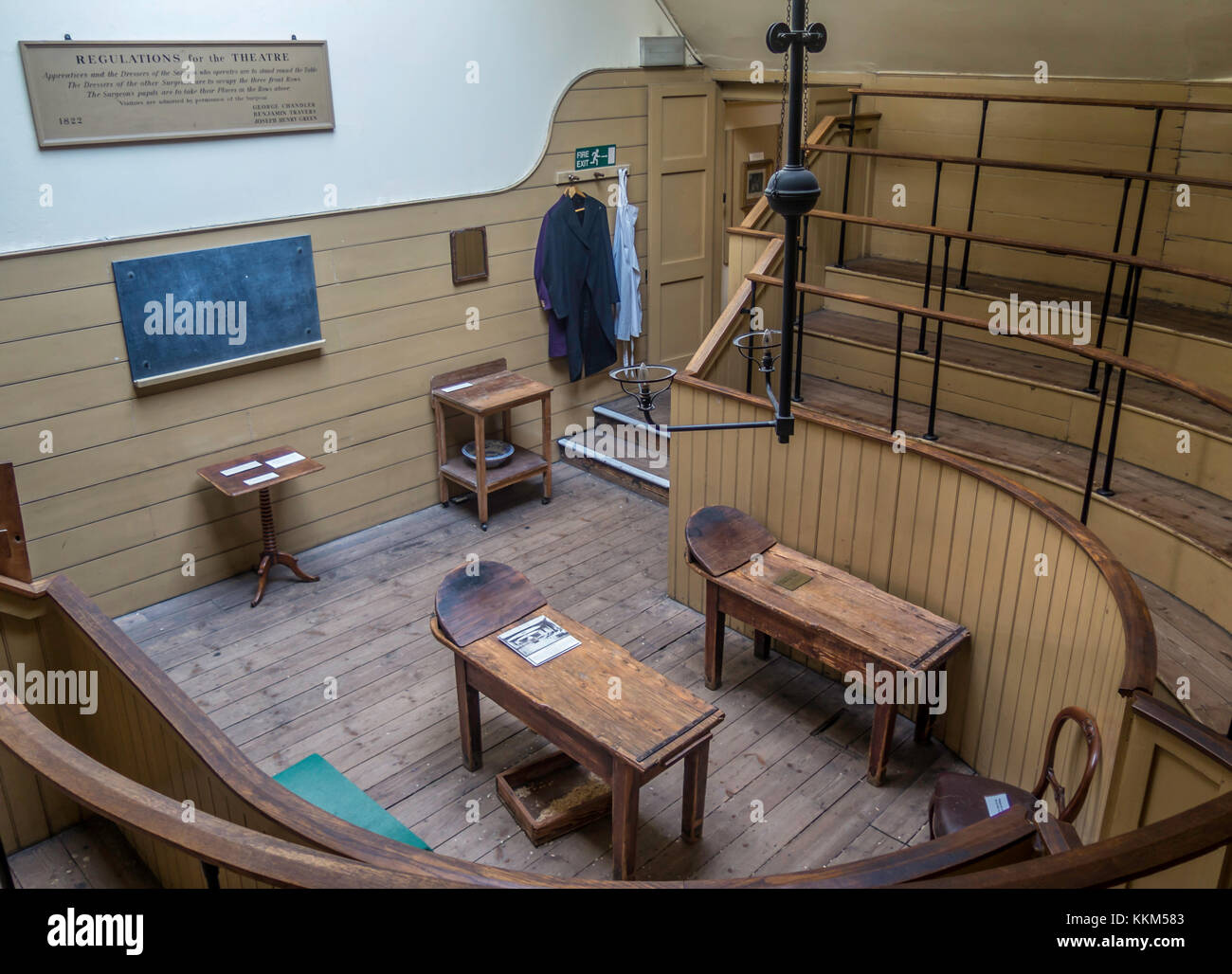 The Old Operating Theatre Museum & Herb Garret of St Thomas' Hospital ...