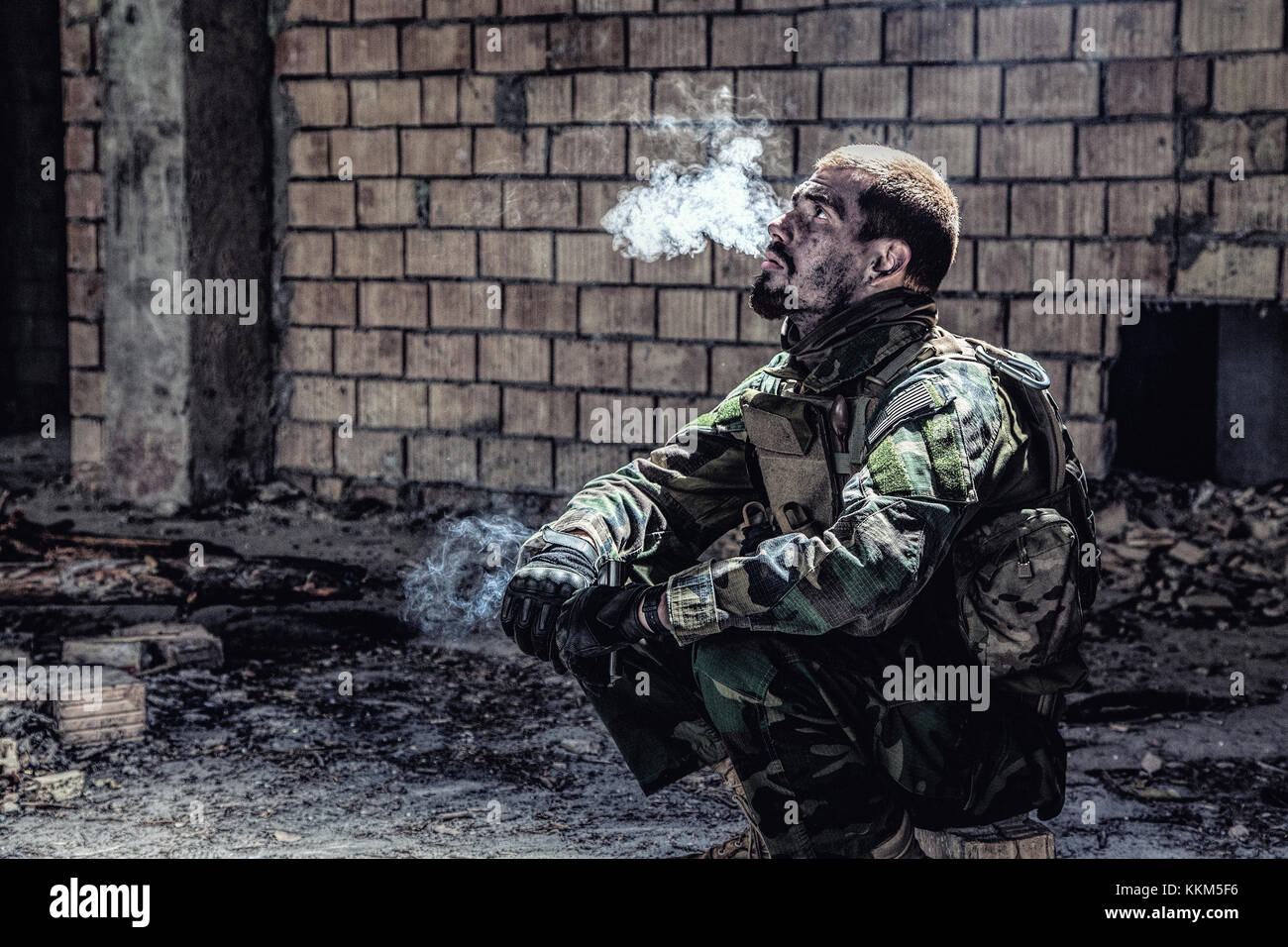 Smoking after the fight Stock Photo - Alamy