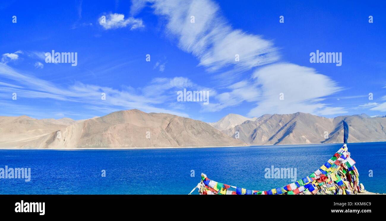 Pangong lake hi-res stock photography and images - Alamy