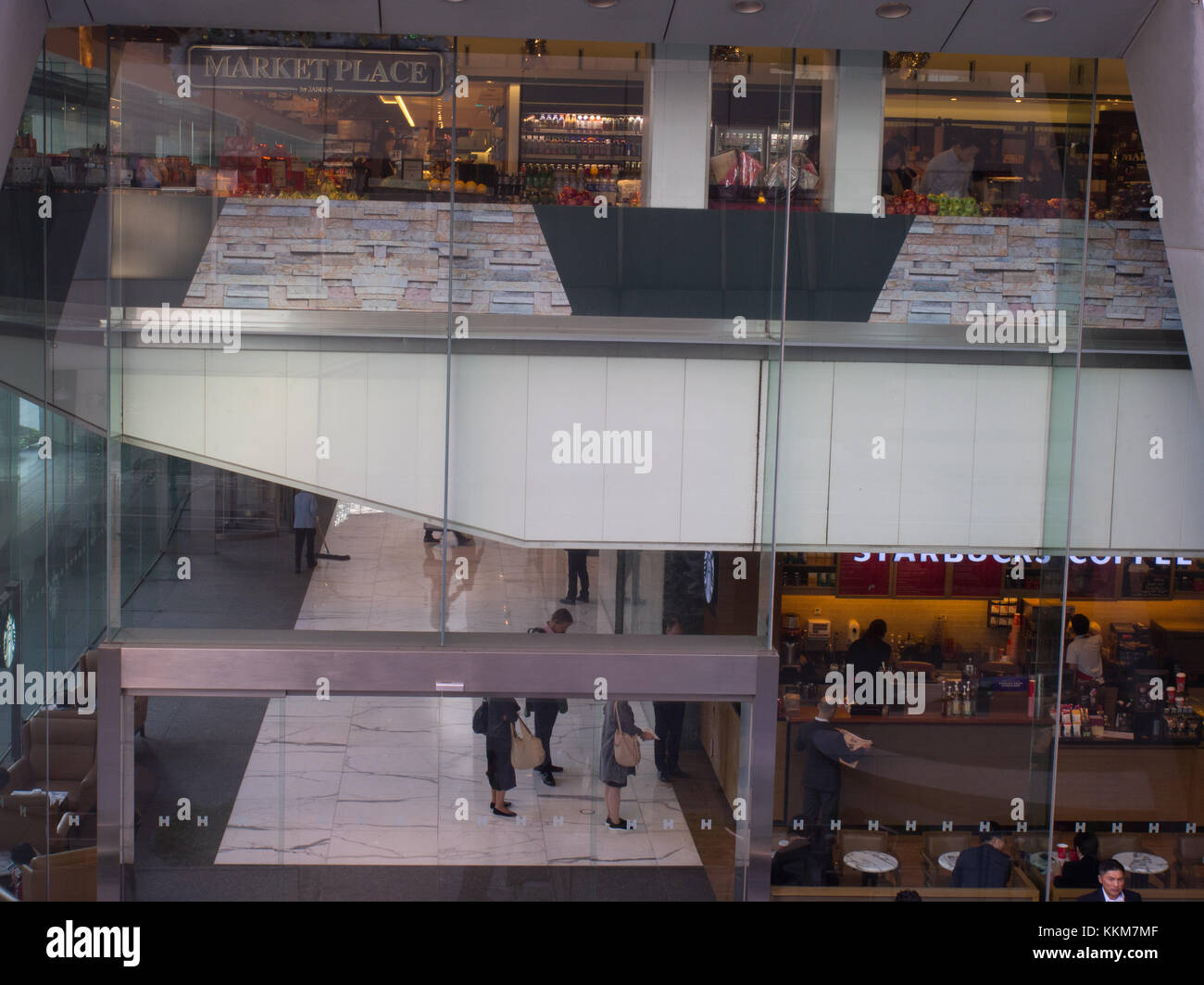 Coffee Shop In Mall Stock Photo - Alamy
