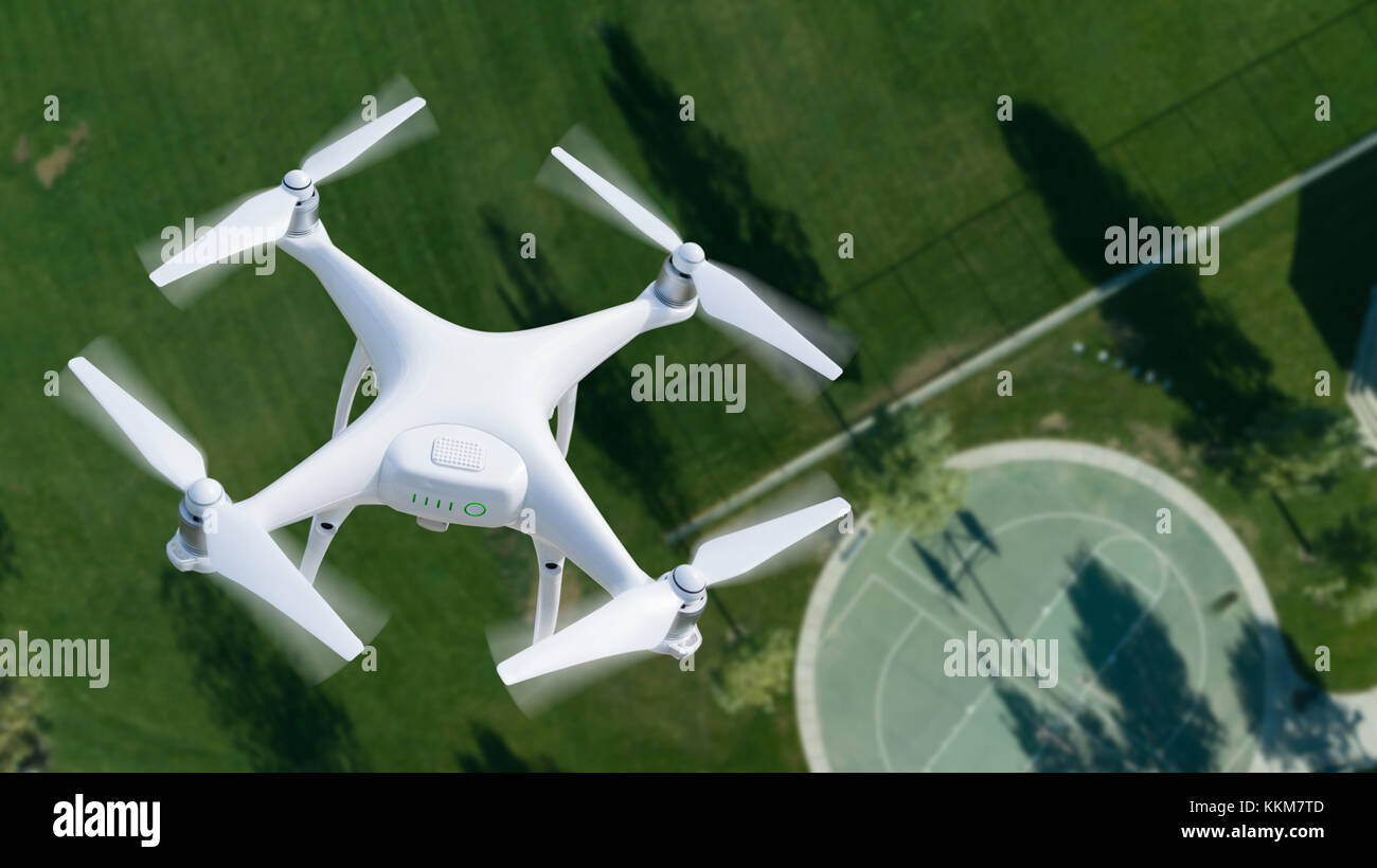 Flying drones over field park hi-res stock photography and images - Alamy