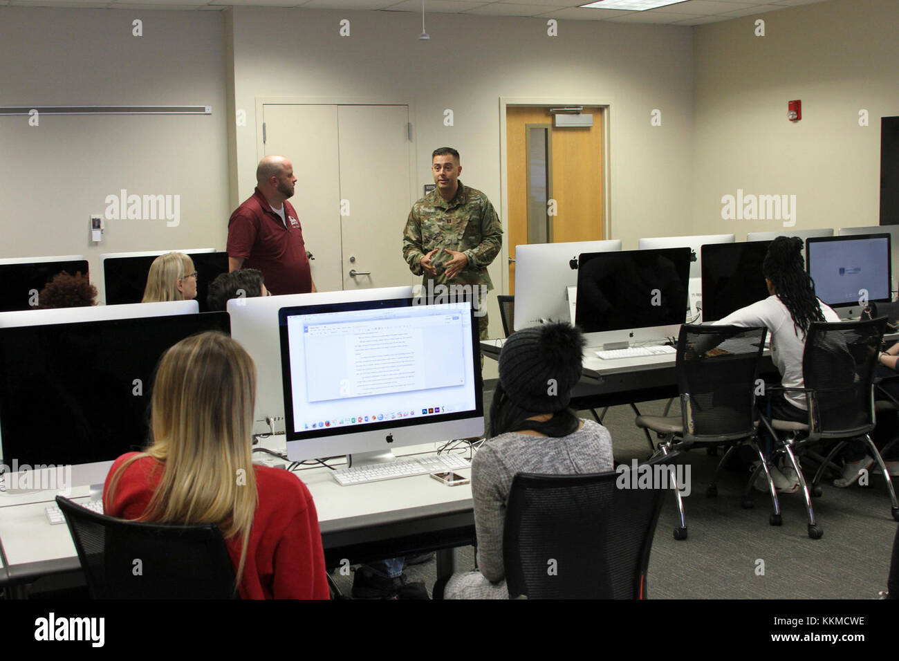 AUGUSTA, GA – Army Capt. Chad Cooper, 35th Theater Tactical Signal ...