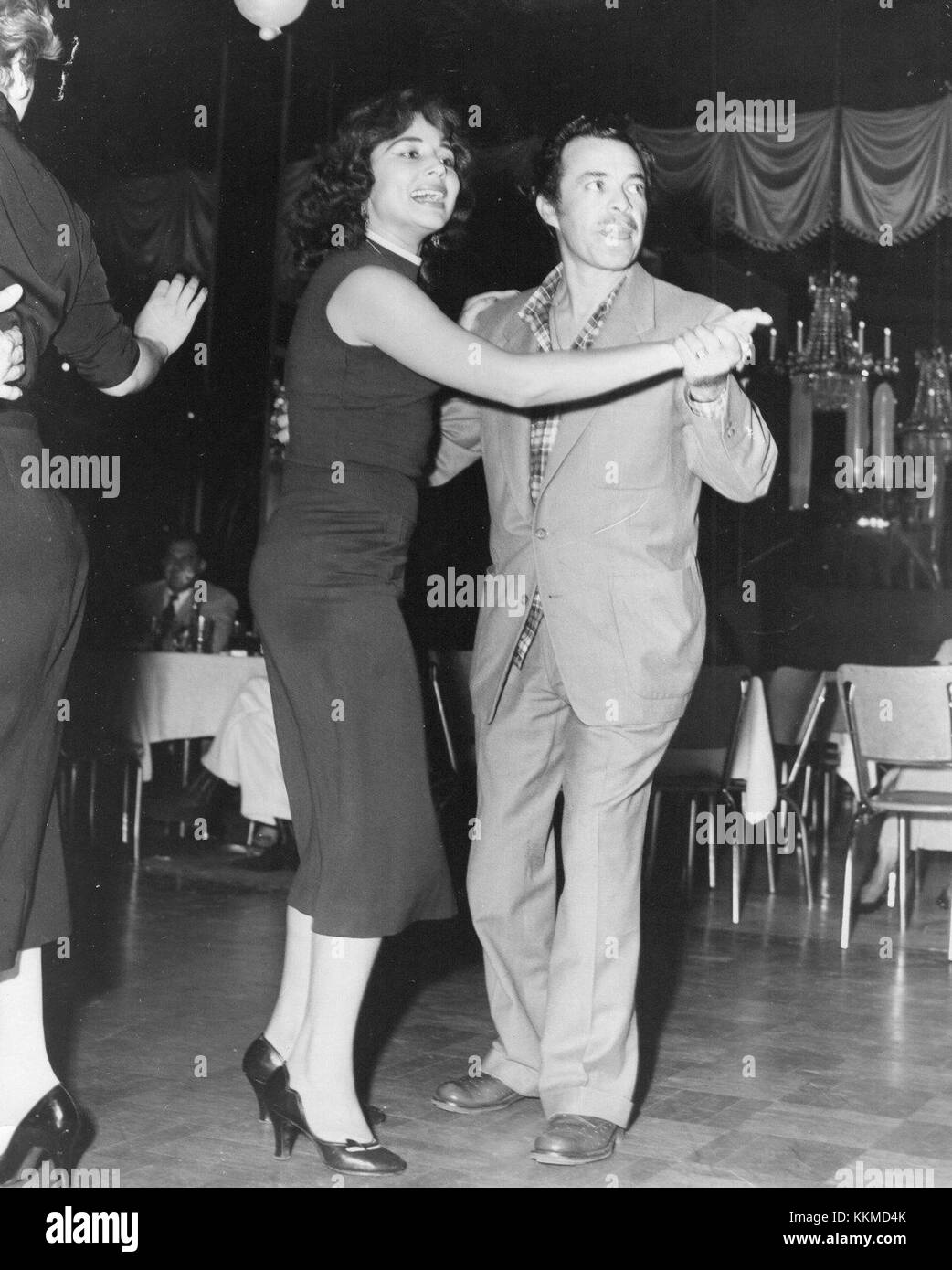 This image depicts the famous Mexican performer Tin Tan dancing with ...