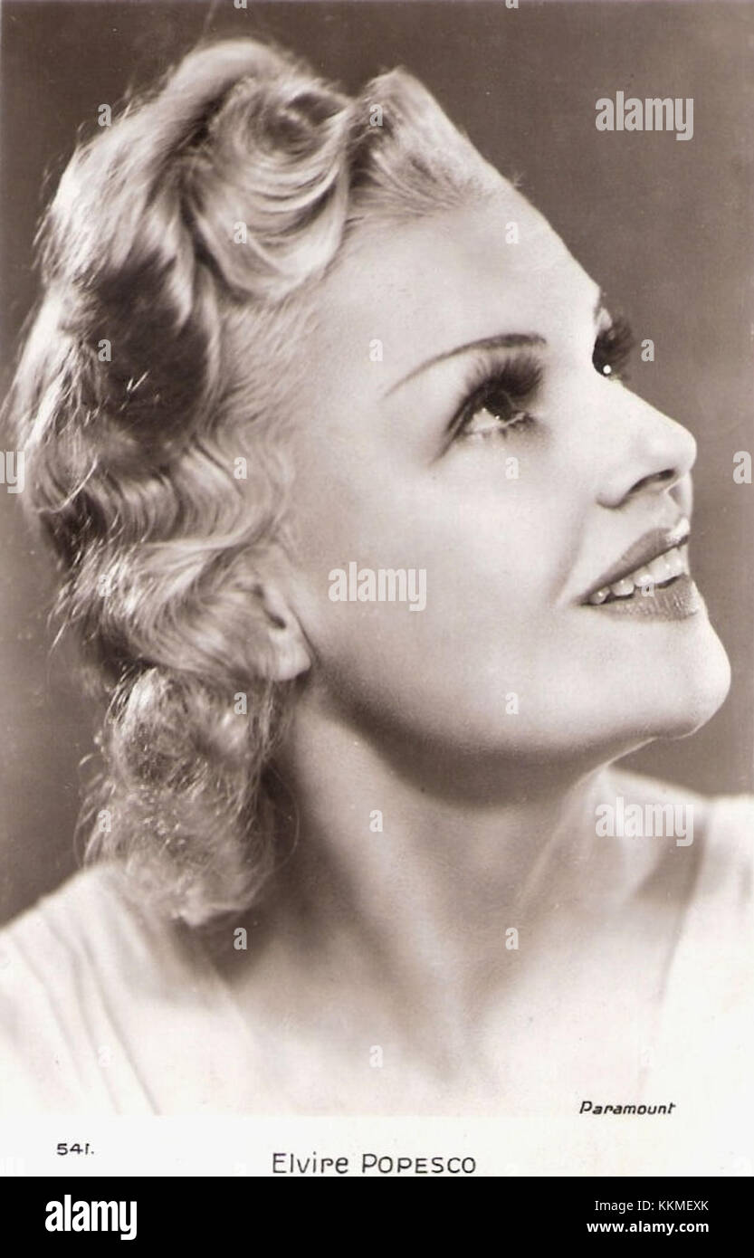 Actress romania hi-res stock photography and images - Alamy