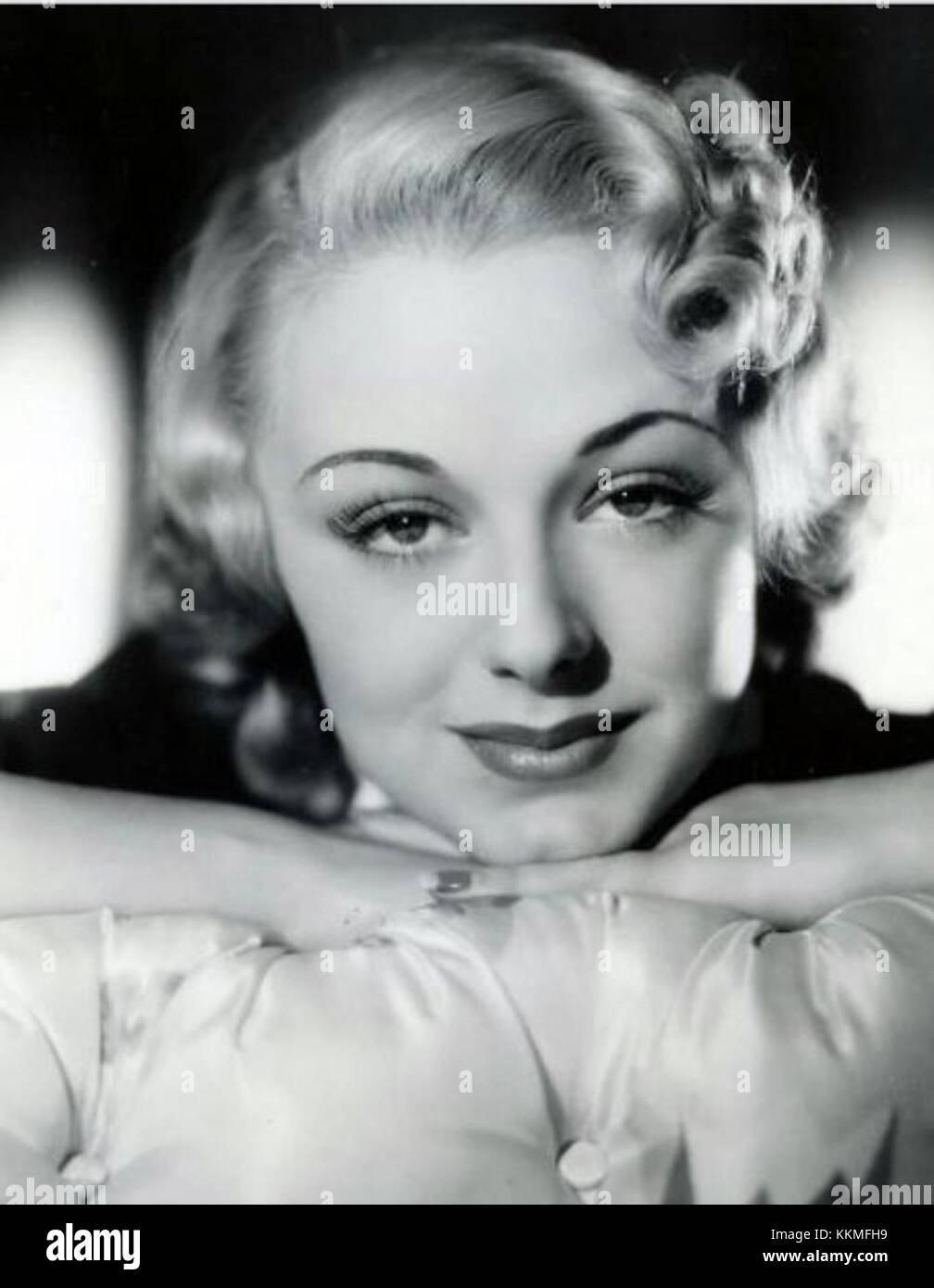 This cropped image from the 1940 film 'Waterloo Bridge' shows actress ...