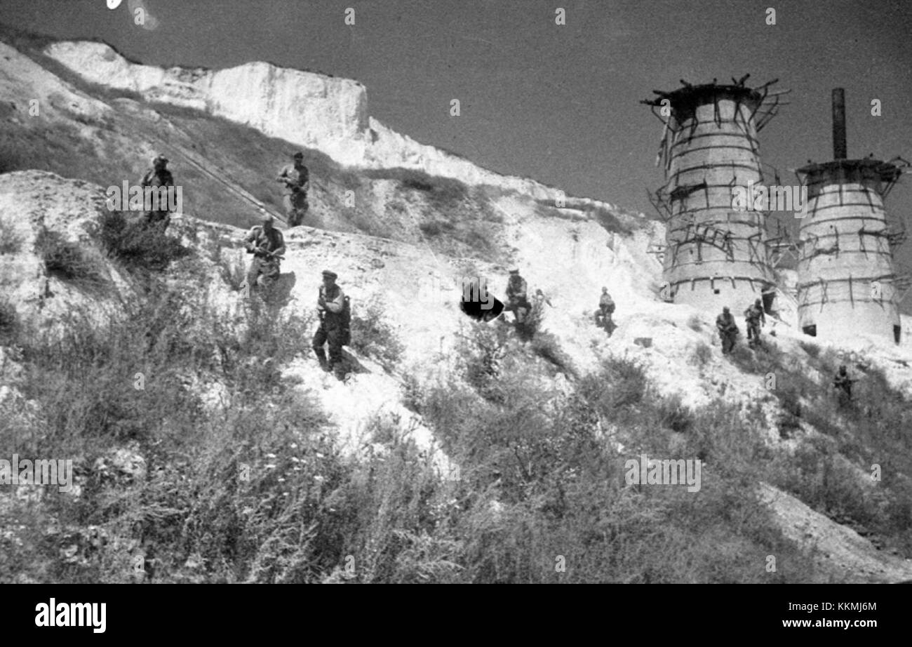 August 1943 hi-res stock photography and images - Alamy