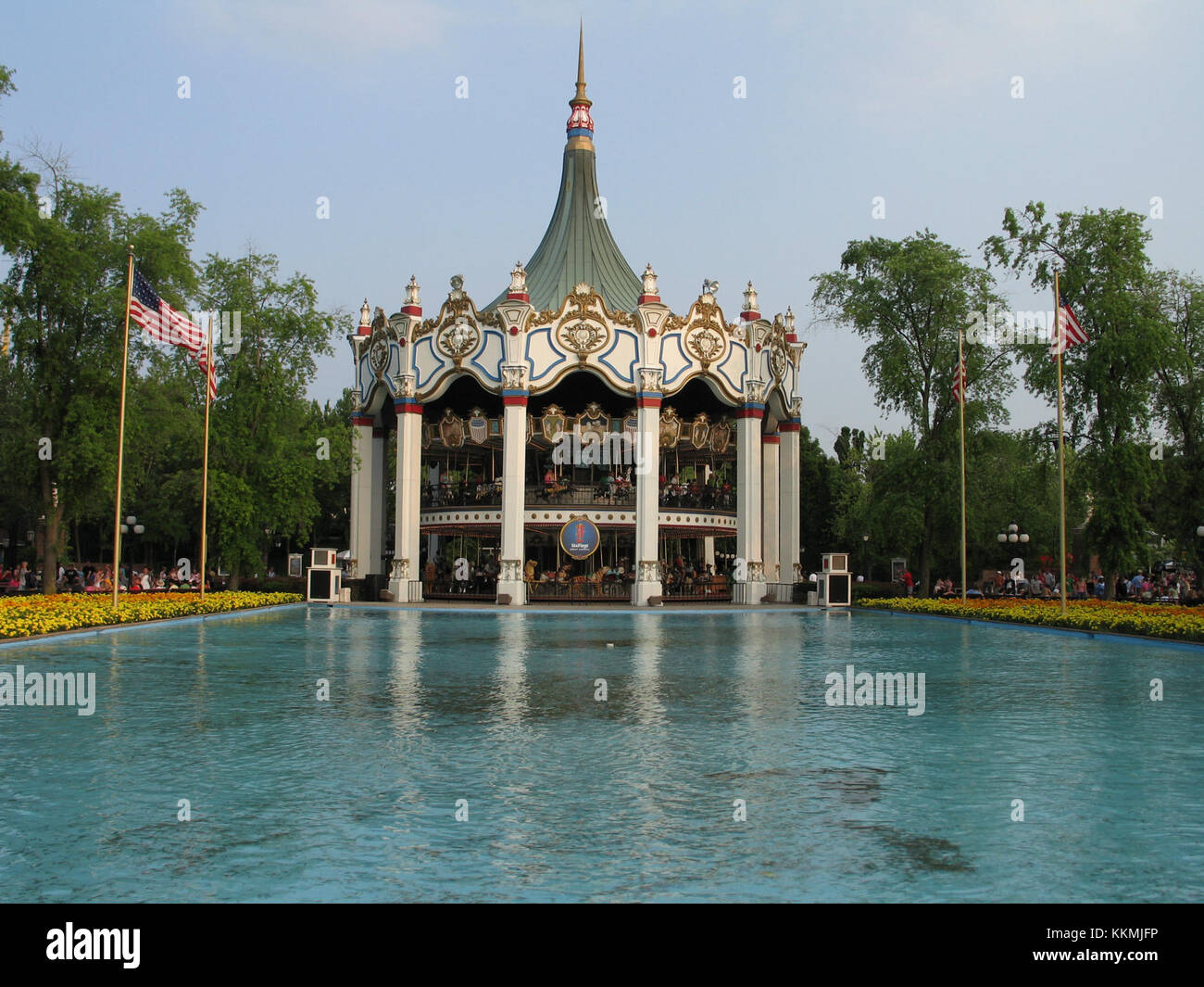 The Columbia Carousel, located at Six Flags Great America in Gurnee ...