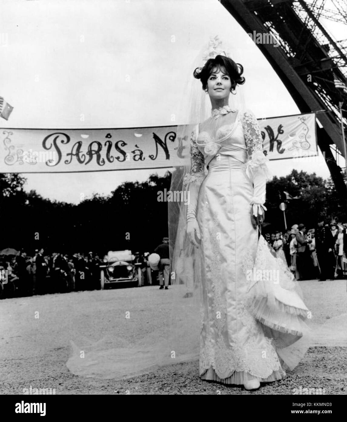 Natalie Wood Wedding Dress