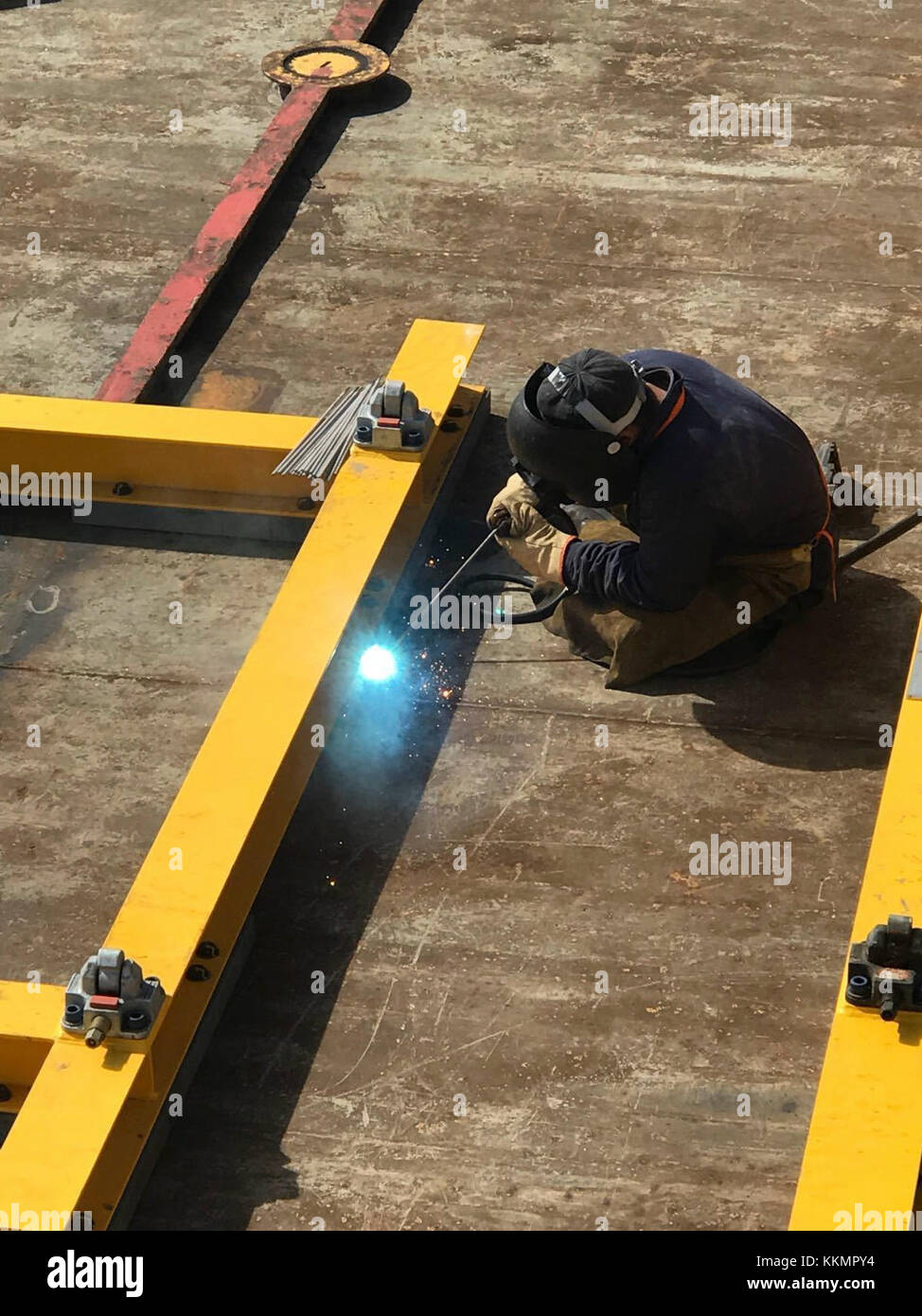 COMODORO RIVADAVIA, Argentina (Nov. 23, 2017) Undersea Rescue Command ...