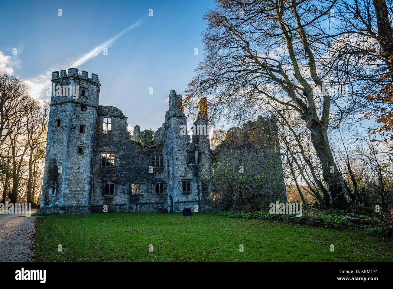 Castle of Mallow and gardens at sunrise Stock Photo - Alamy