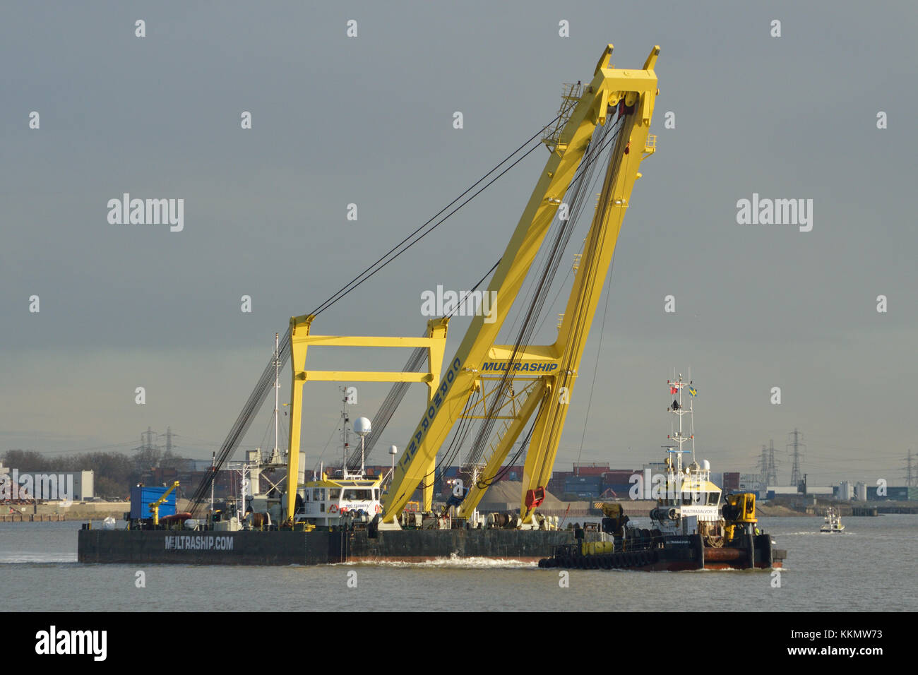 Floating sheerleg crane hi-res stock photography and images - Alamy