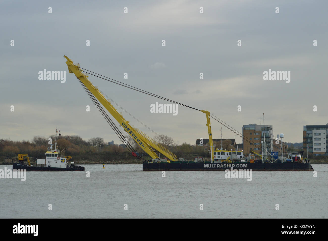 Tug Boat Floating Crane High Resolution Stock Photography and Images ...