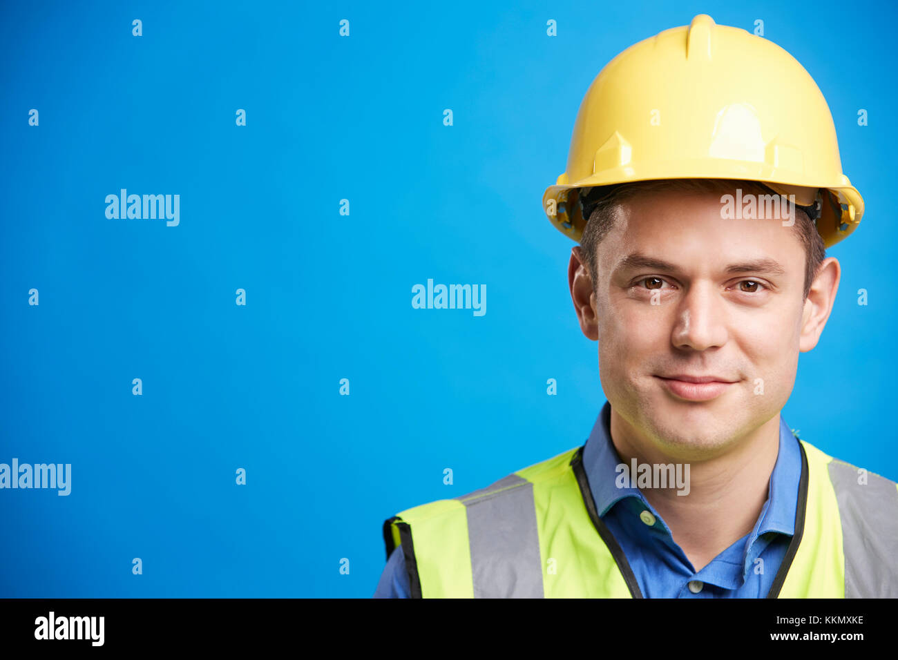 Smiling construction man helmet safety hi-res stock photography and ...