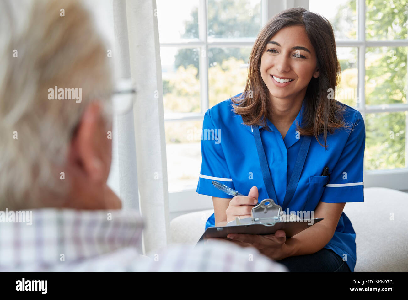 Asian man woman survey hi-res stock photography and images - Alamy