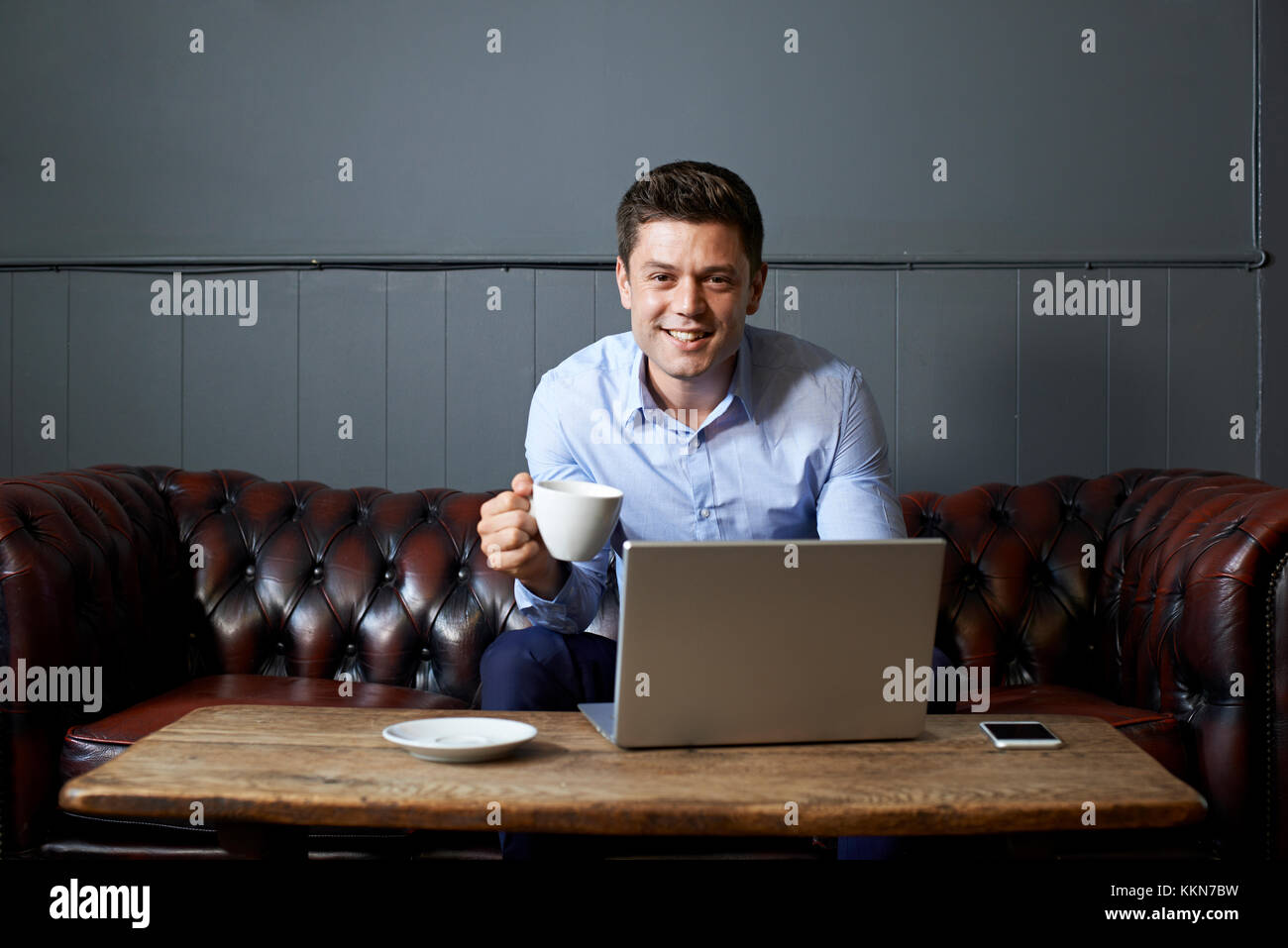 Computer browsing hi-res stock photography and images - Alamy