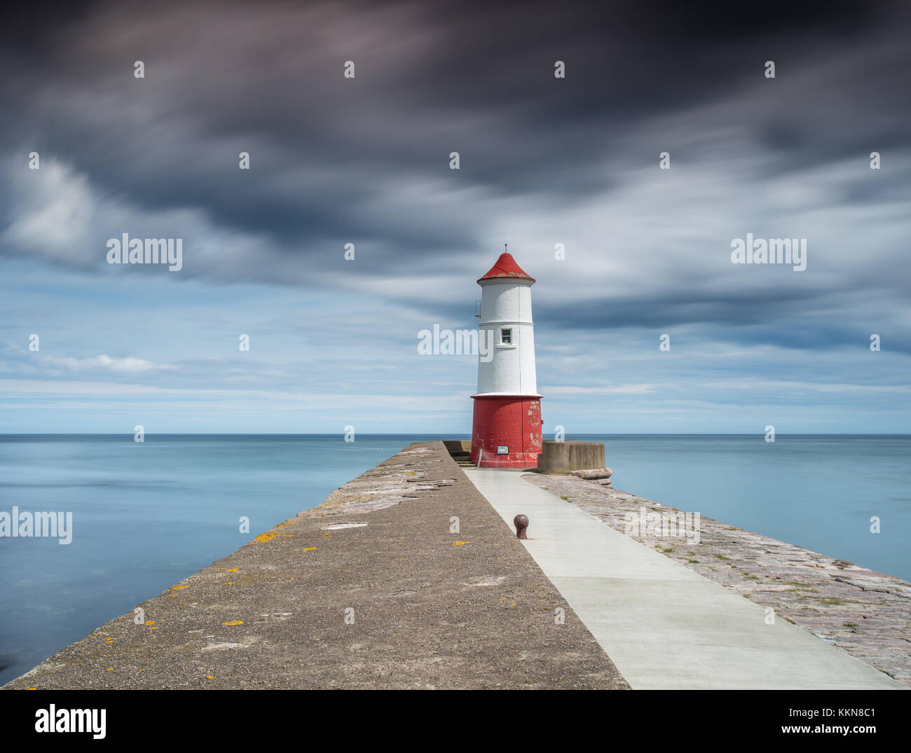 Berwick Pier Lighthouse, Northumberland Stock Photo - Alamy