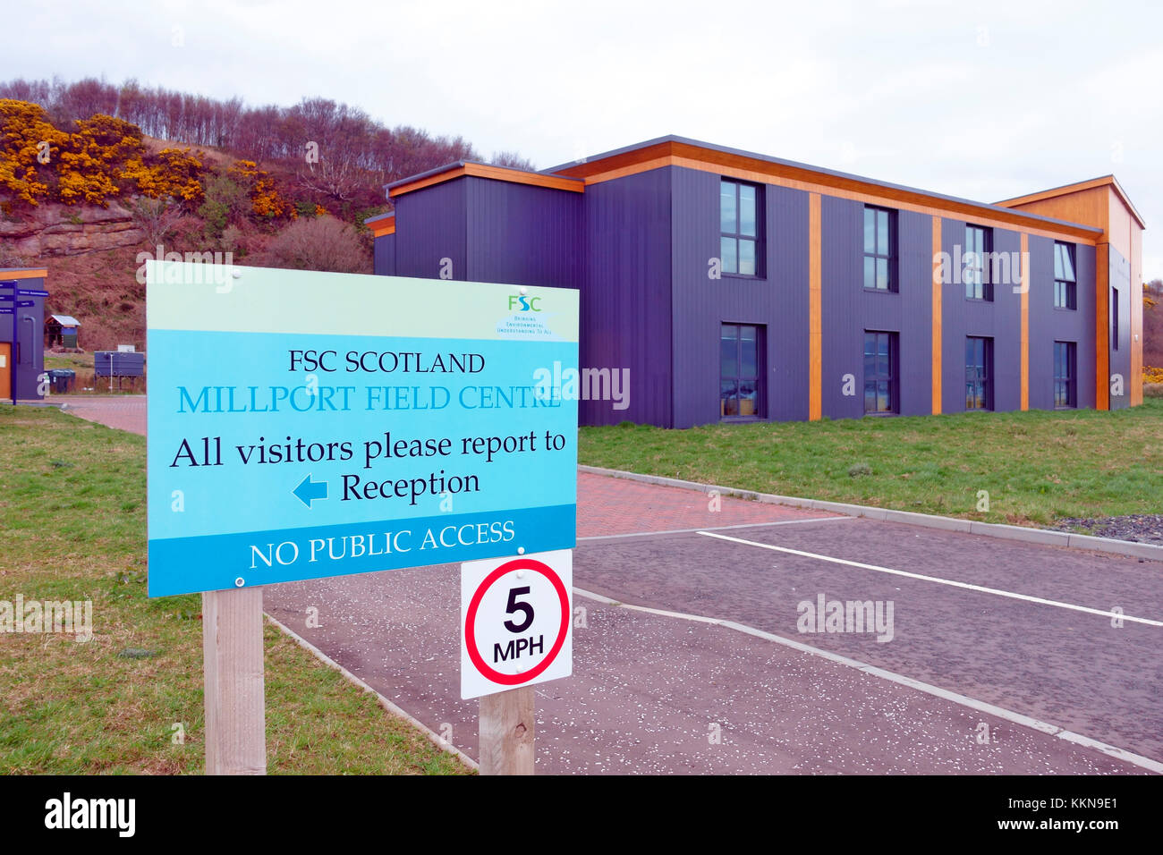 Fsc sign hi-res stock photography and images - Alamy