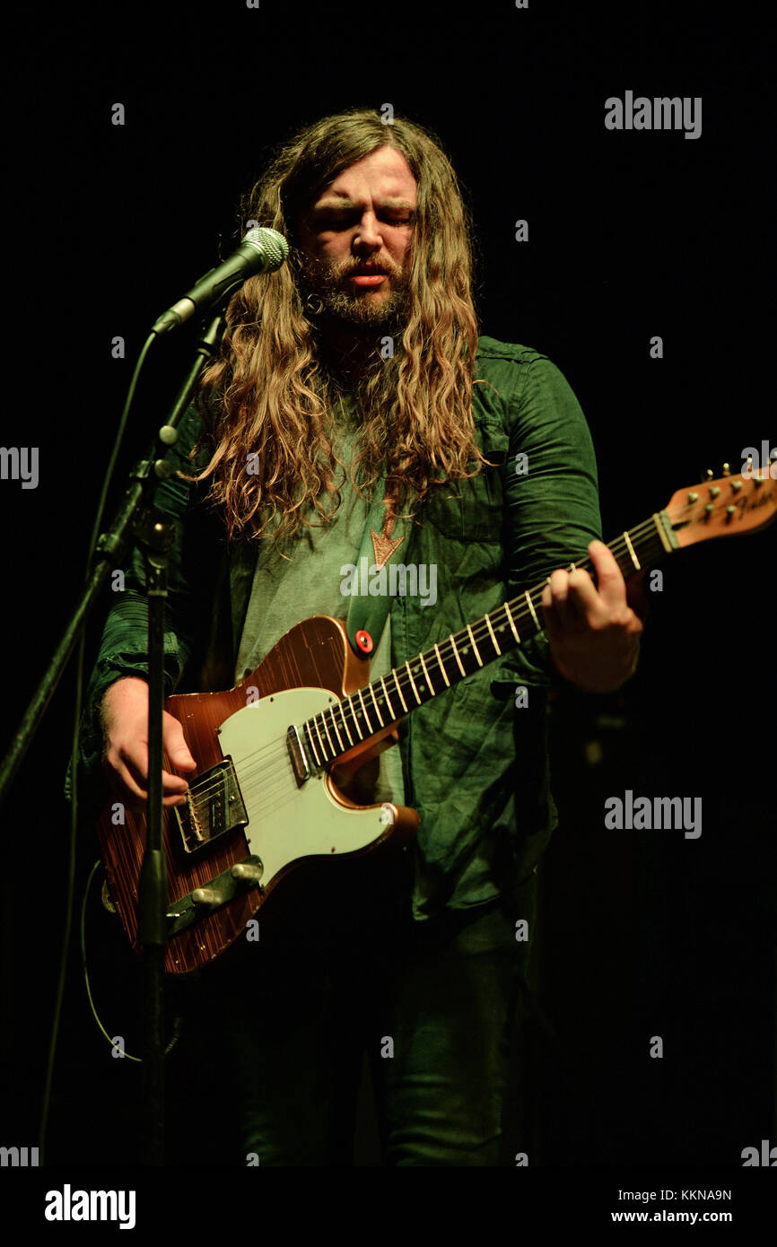 MIAMI BEACH, FL - AUGUST 22: J. Roddy Walston of J Roddy Walston and ...