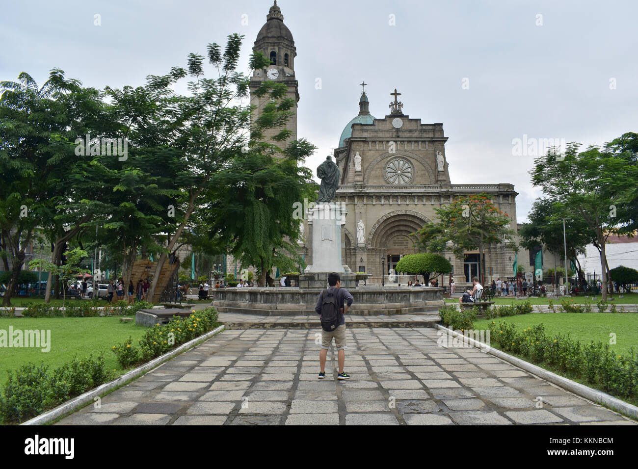 Philippine buildings hi-res stock photography and images - Alamy