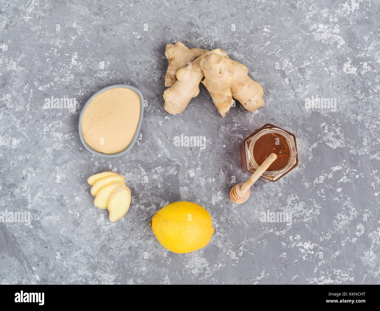 Ginger slice hi-res stock photography and images - Alamy