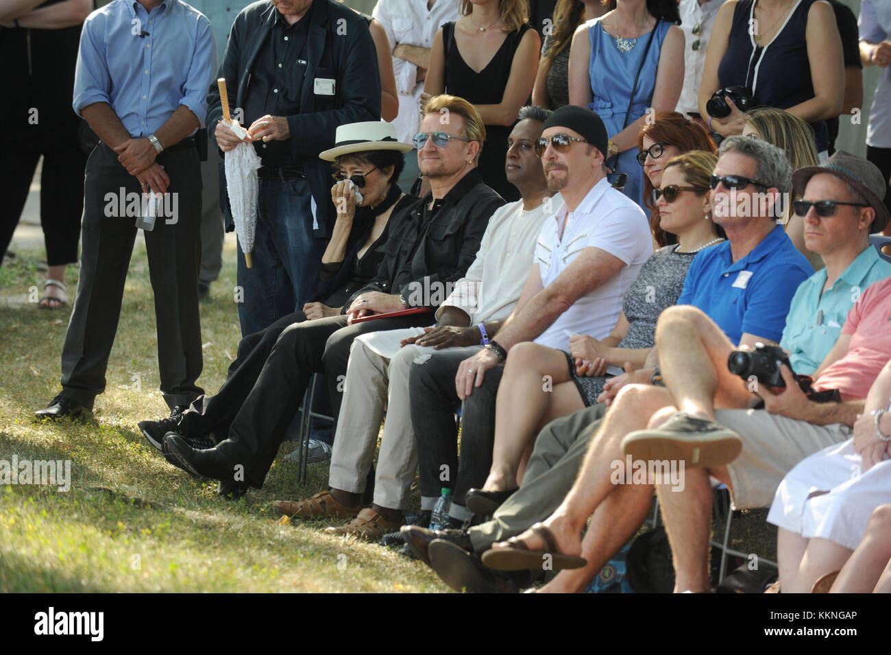 NEW YORK, NY - JULY 29: Yoko Ono, Bono, Salil Shetty and The Edge ...