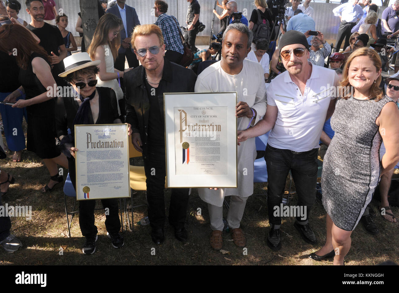 NEW YORK, NY - JULY 29: Yoko Ono, Bono, Salil Shetty and The Edge ...