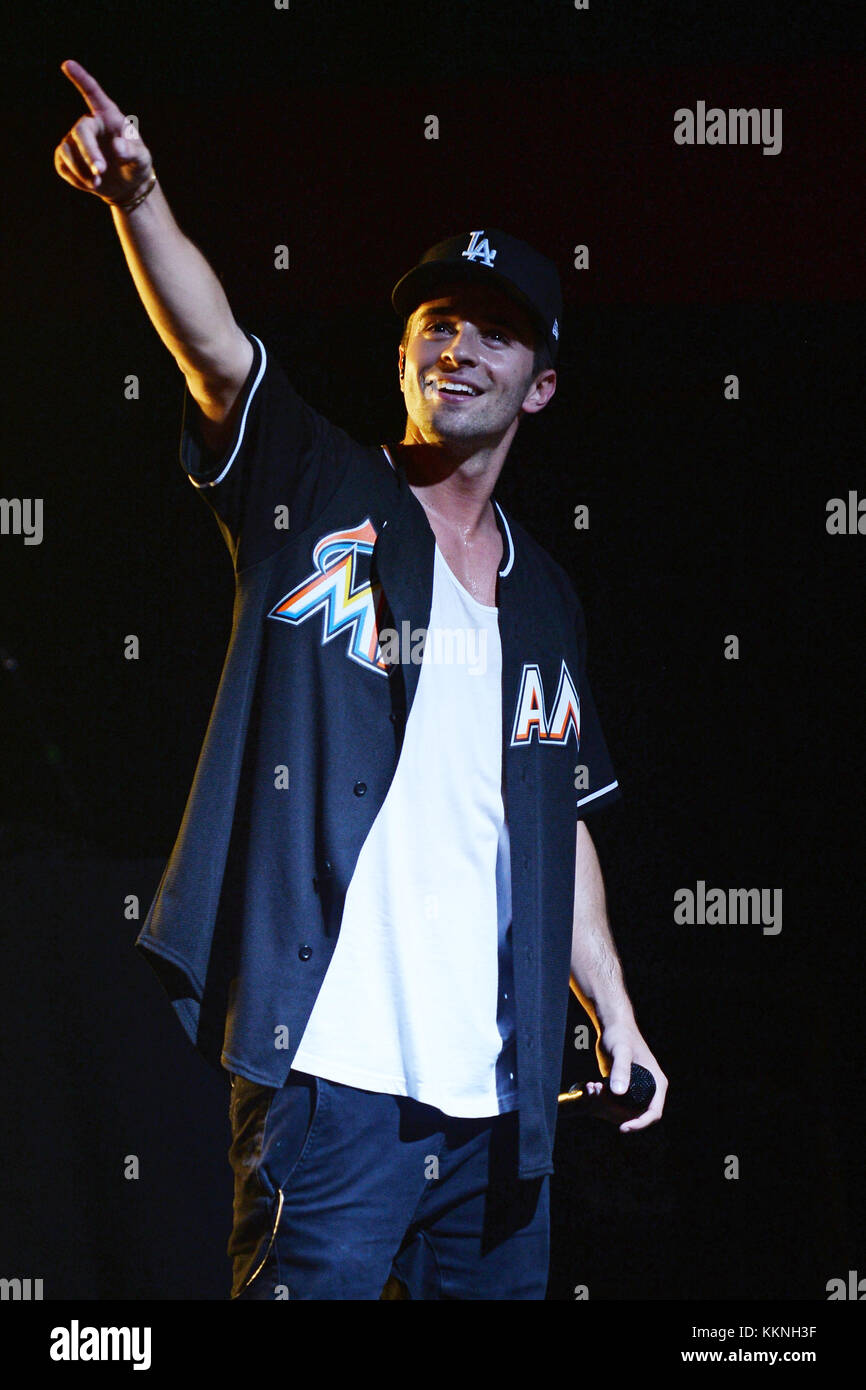 Jake miller singer hi-res stock photography and images - Alamy