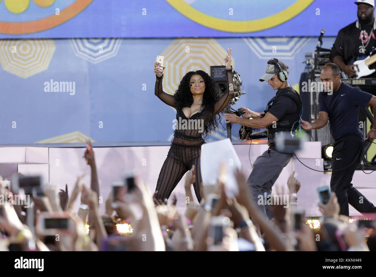 Nicki minaj performer hi-res stock photography and images - Alamy