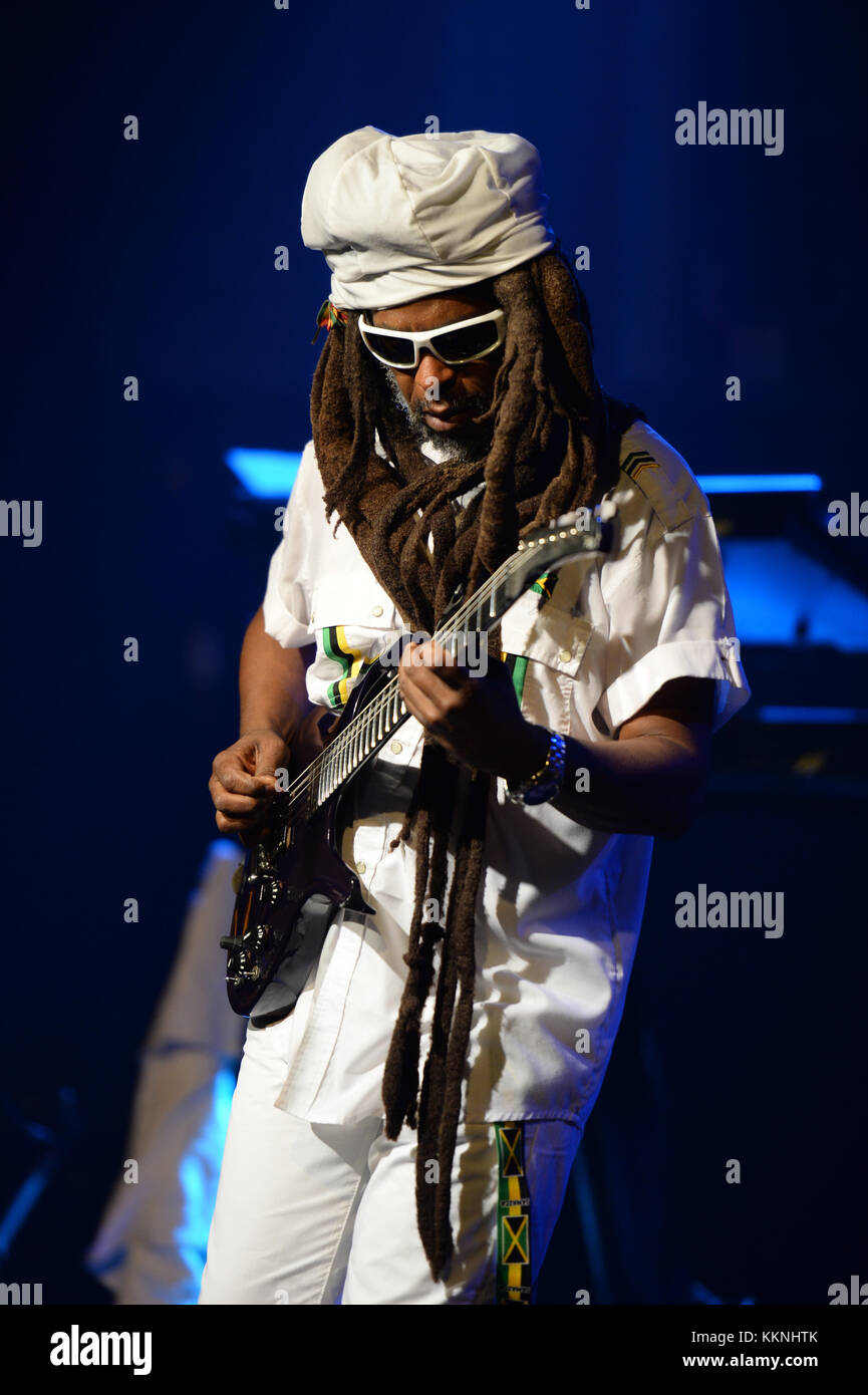 FORT LAUDERDALE, FL - JULY 13: David "Dread" Hinds of Steel Pulse ...