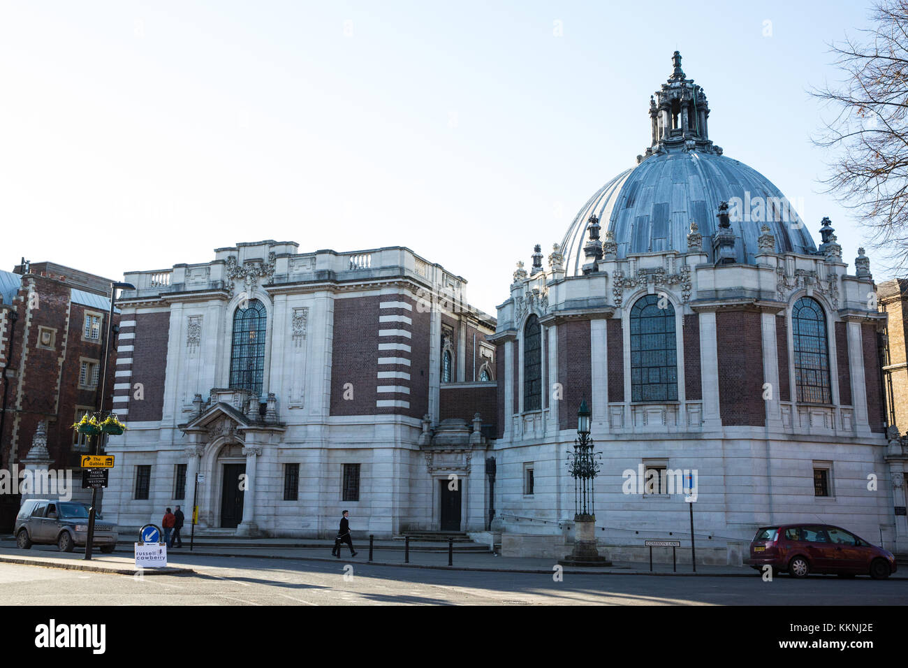 Maidenhead high street hi-res stock photography and images - Alamy