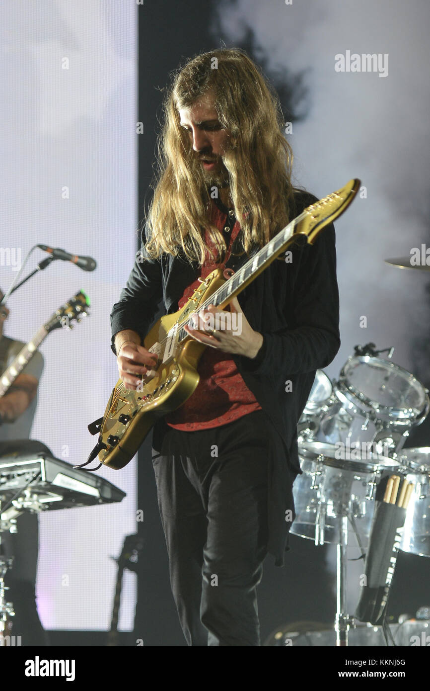 SUNRISE, FL - JULY 11: Daniel Wayne Sermon of Imagine Dragons Performs ...