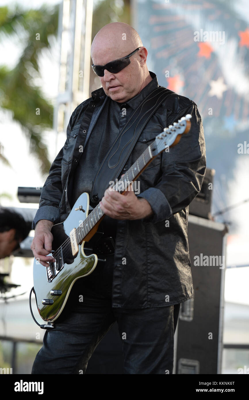 SUNRISE FL - JULY 04: Mike Score of A Flock of Seagulls performs during ...