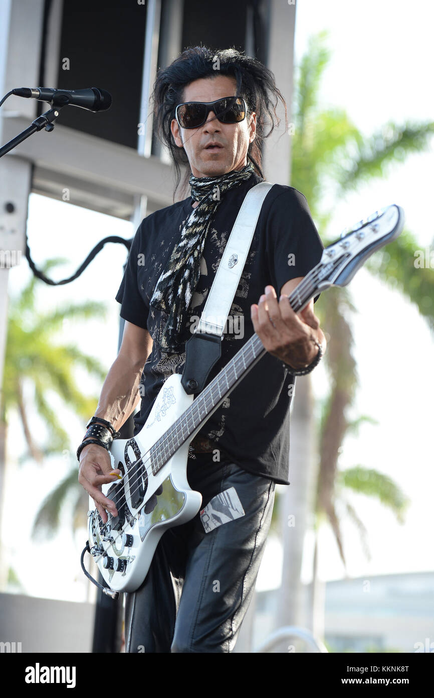 SUNRISE FL - JULY 04: Pando of A Flock of Seagulls performs during the ...