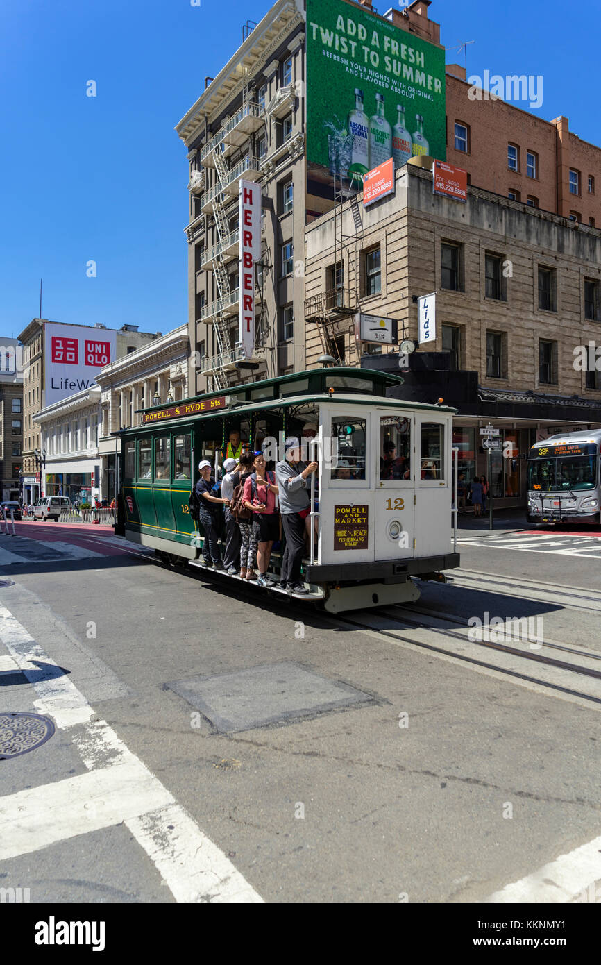 Historic CABLE CAR, Downtown, San Francisco, California, USA Stock ...