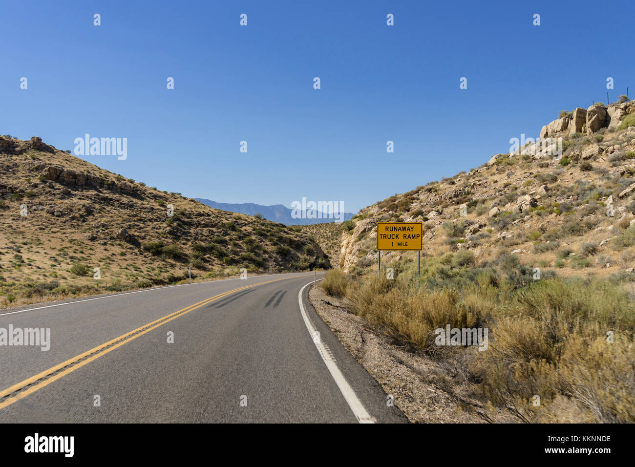 Highway arizona hi-res stock photography and images - Alamy