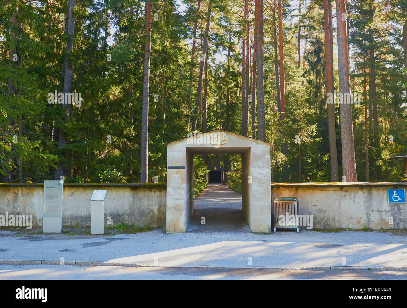 Skogskapellet (Woodland Chapel) 1919-20 by Gunnar Asplund ...