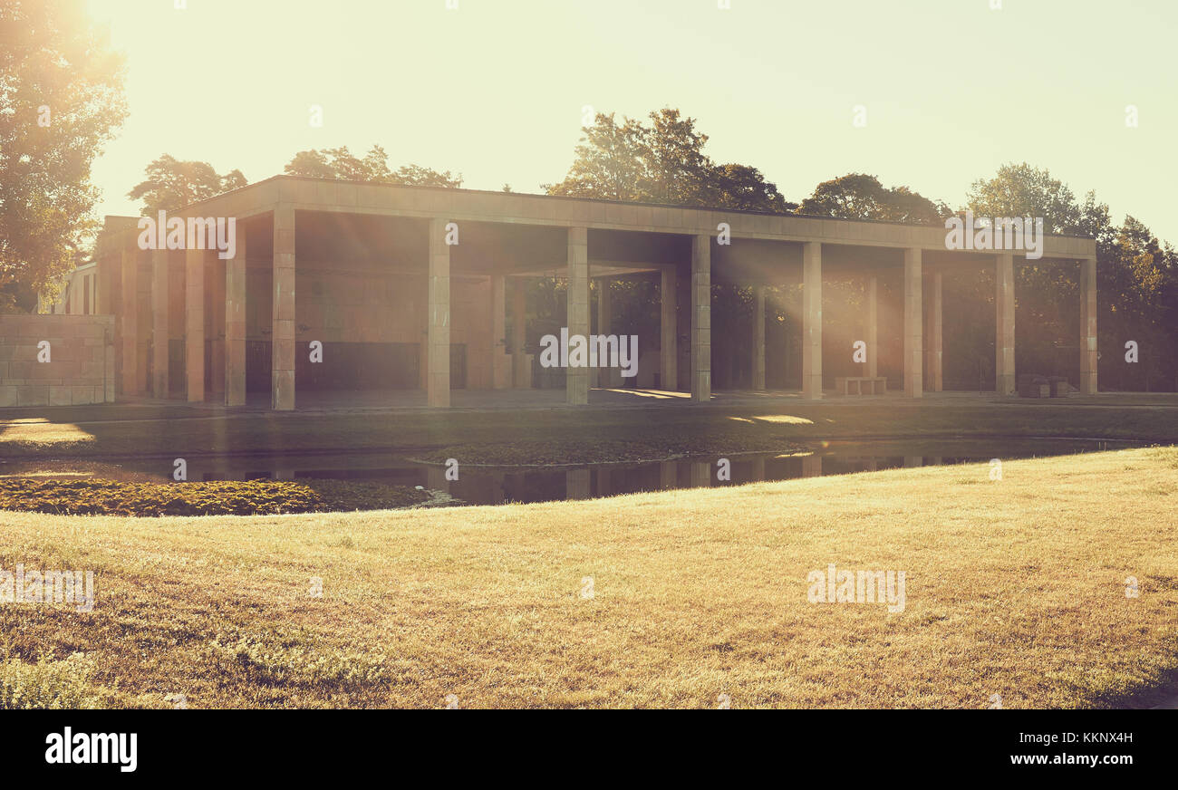 Monument Hall by Gunnar Asplund, Skogskyrkogarden cemetery a UNESCO ...